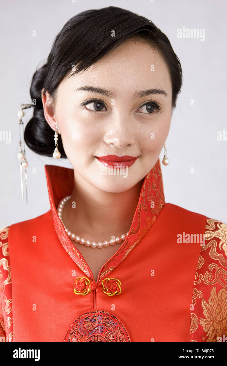Cheongsam style hi-res stock photography and images - Alamy