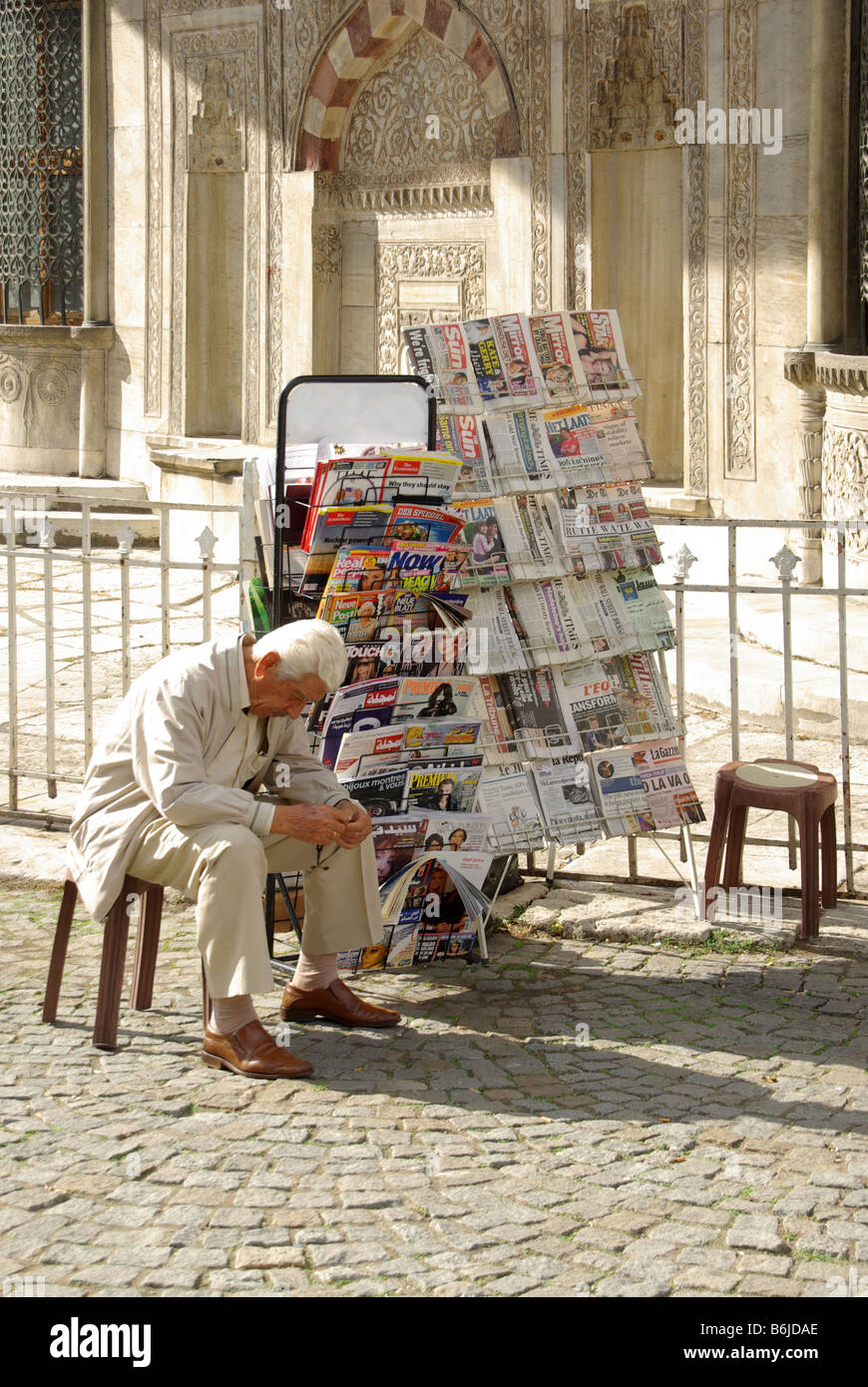 Magazine Stand High Resolution Stock Photography and Images - Alamy