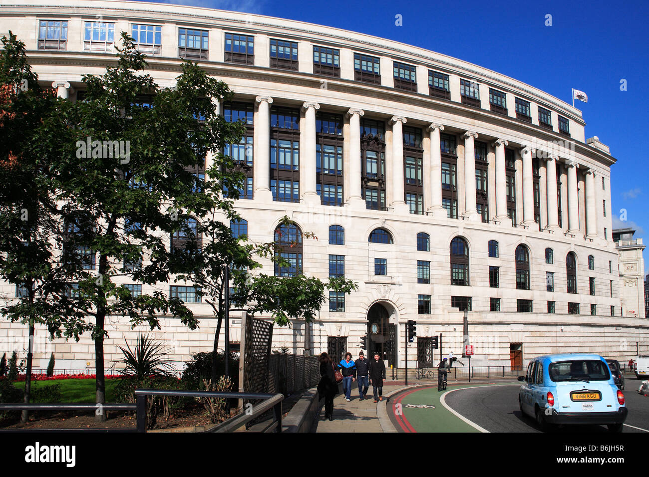 Unilever Office building Embankment City of London England Stock Photo ...