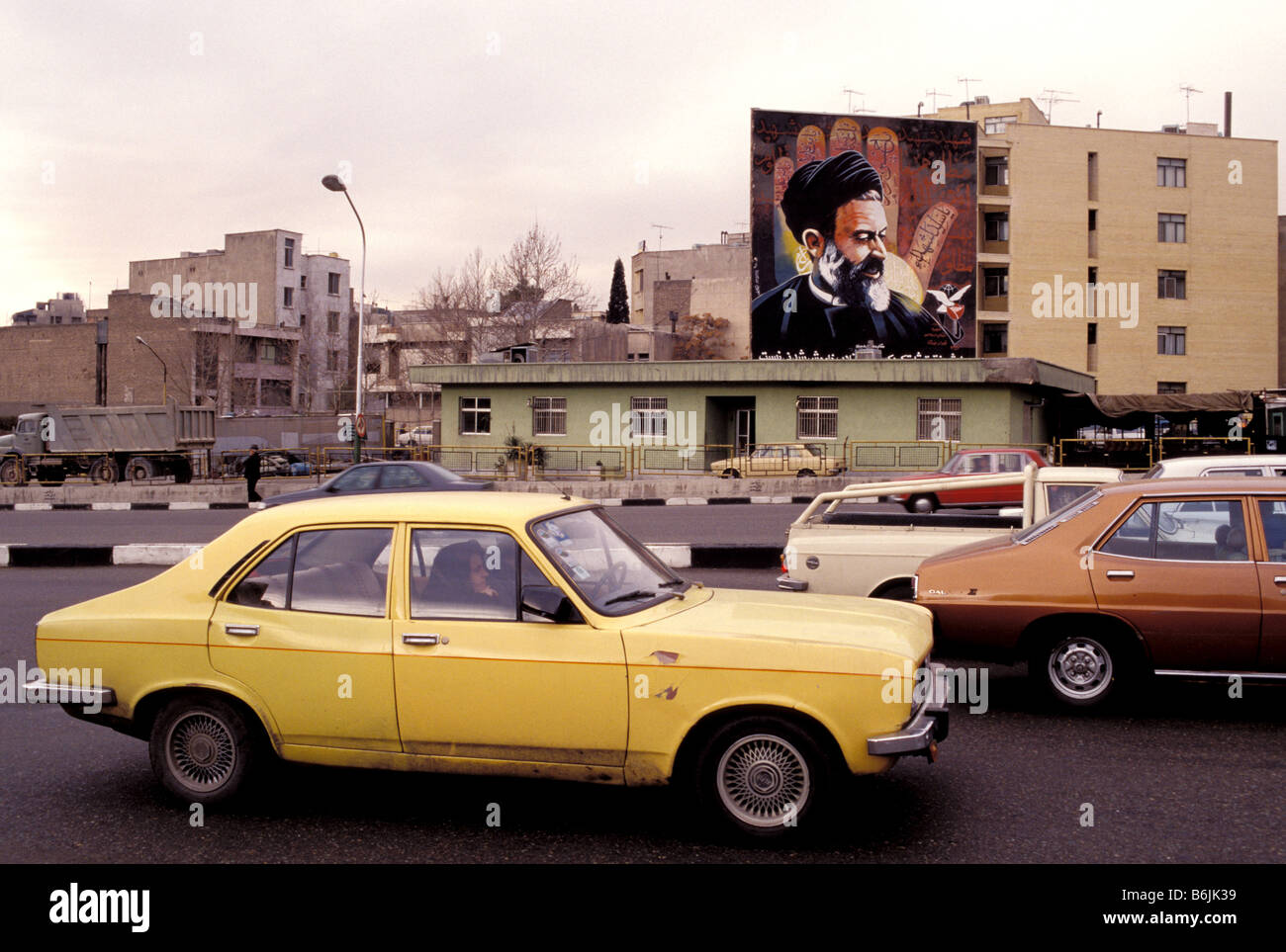Tehran street scene hi-res stock photography and images - Alamy