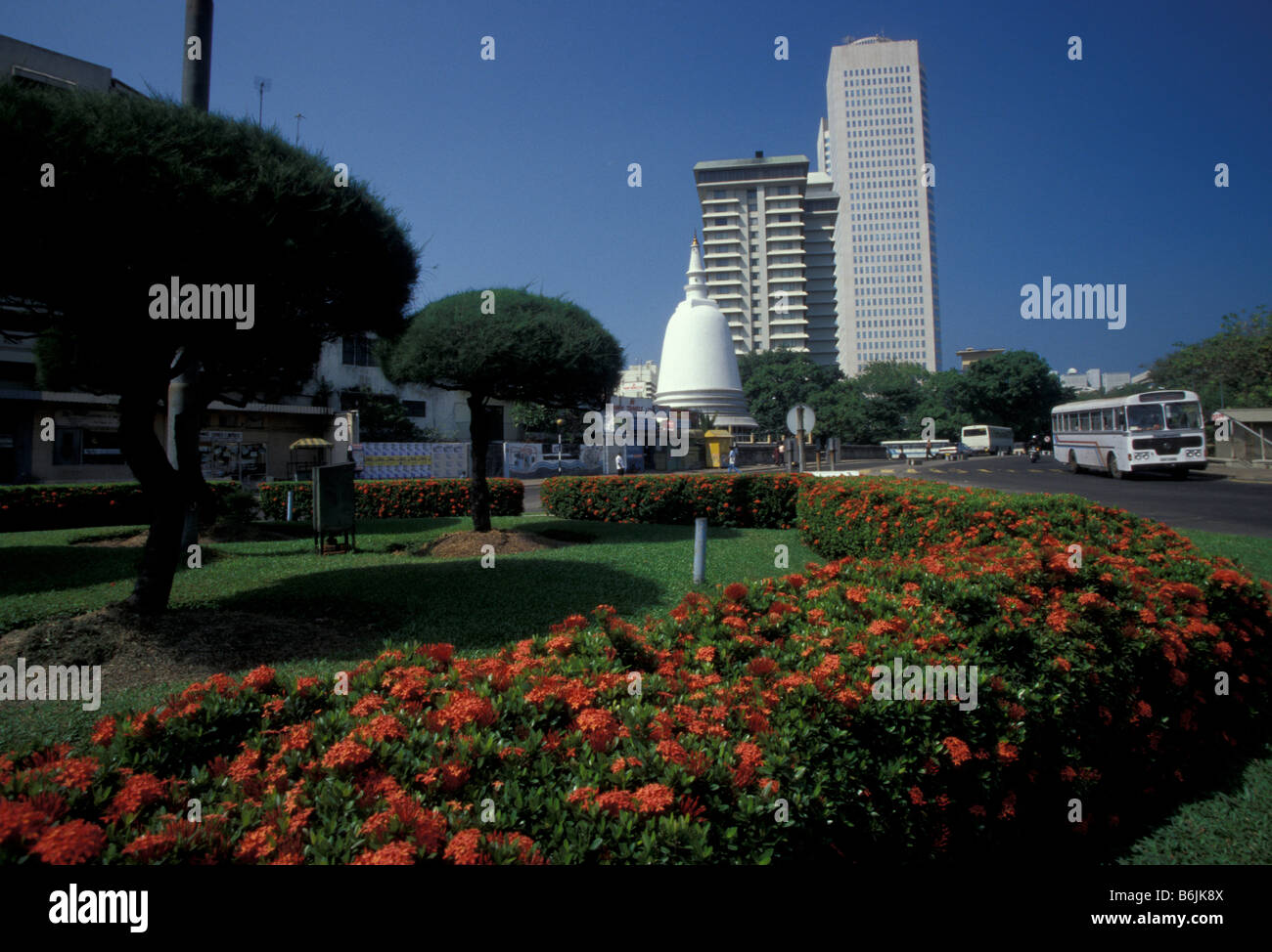 Asia, Sri Lanka, Colombo. financial center Stock Photo - Alamy