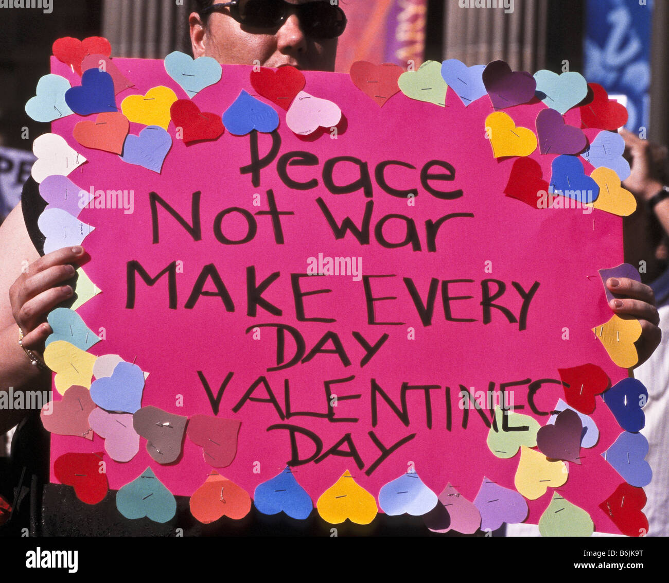 Anti war sign hi-res stock photography and images - Alamy