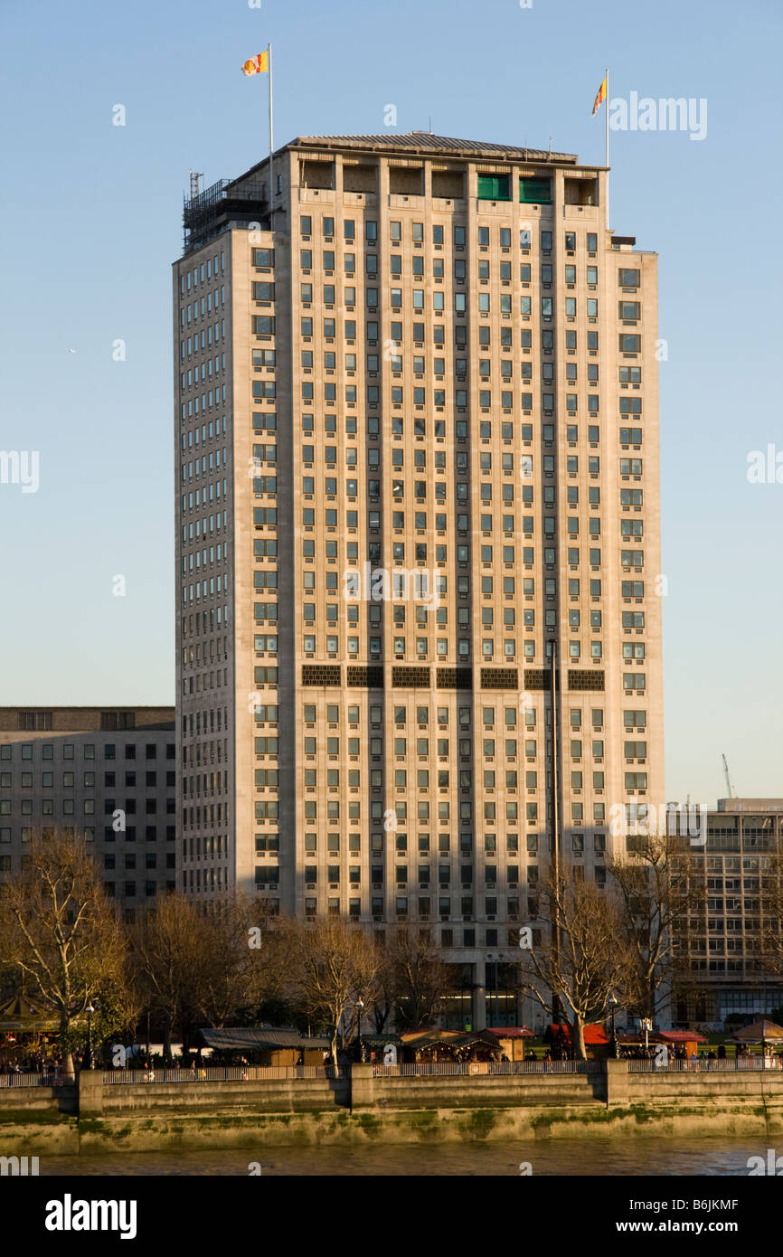The Shell Building Southbank, London, England, UK Stock Photo - Alamy