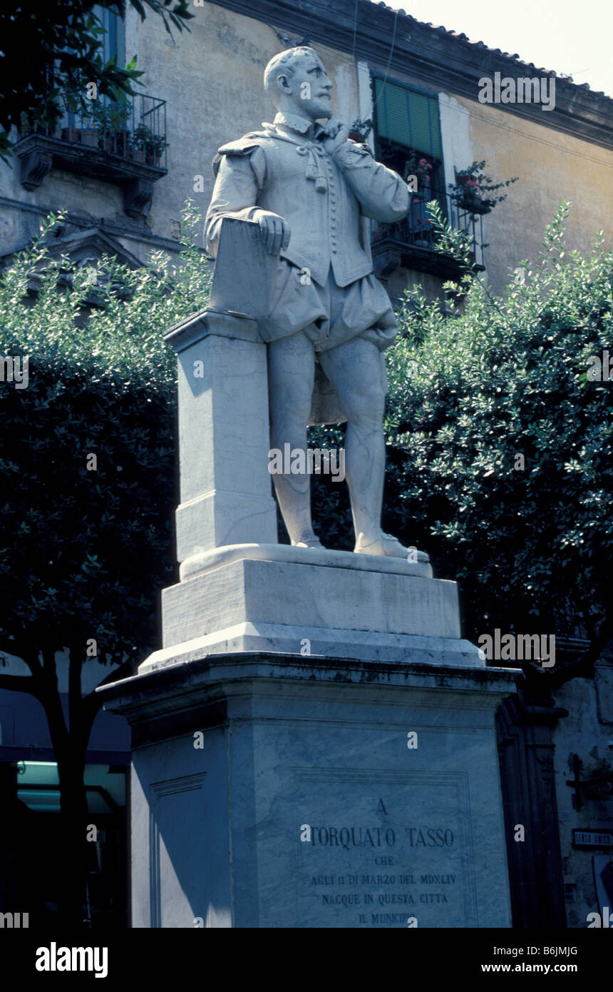 Europe, Italy, Sorrento. Poet Tasso's Statue Stock Photo - Alamy