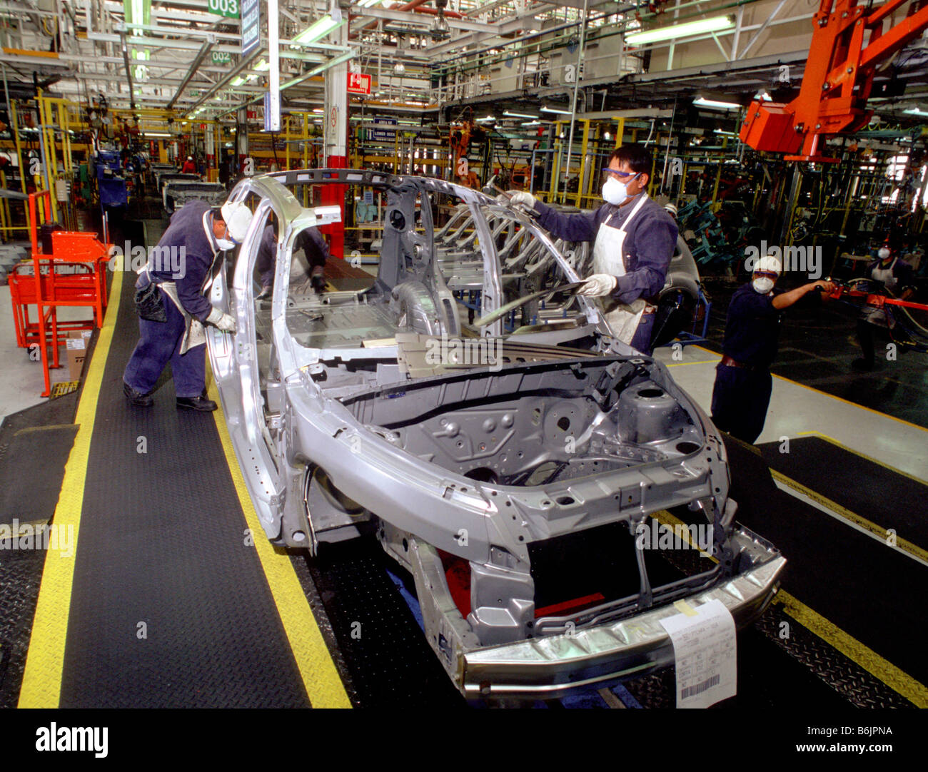 Mexico, Toluca, North America. Assembly line for PT Cruiser at Daimler ...