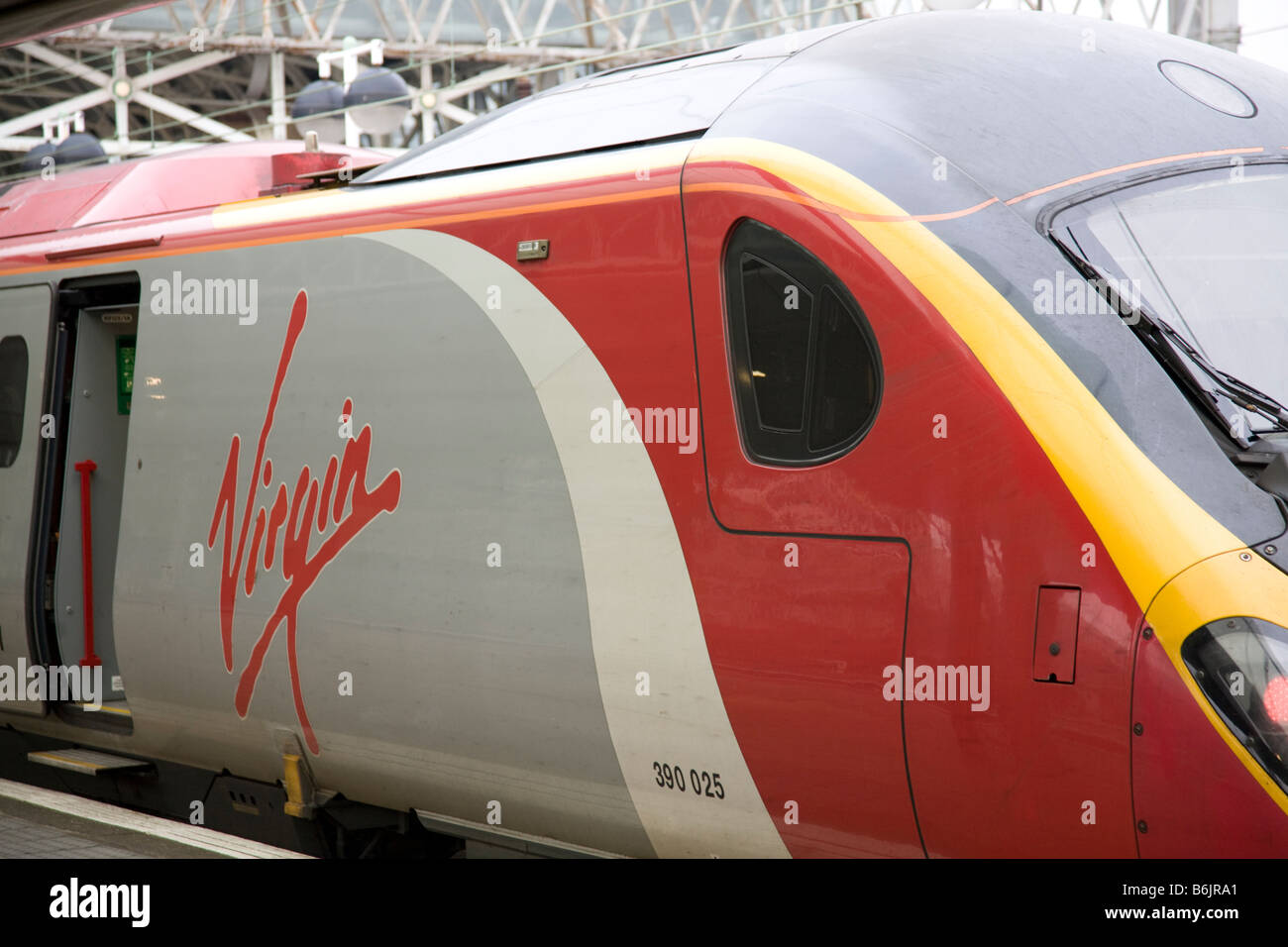 Drivers cab hi-res stock photography and images - Alamy