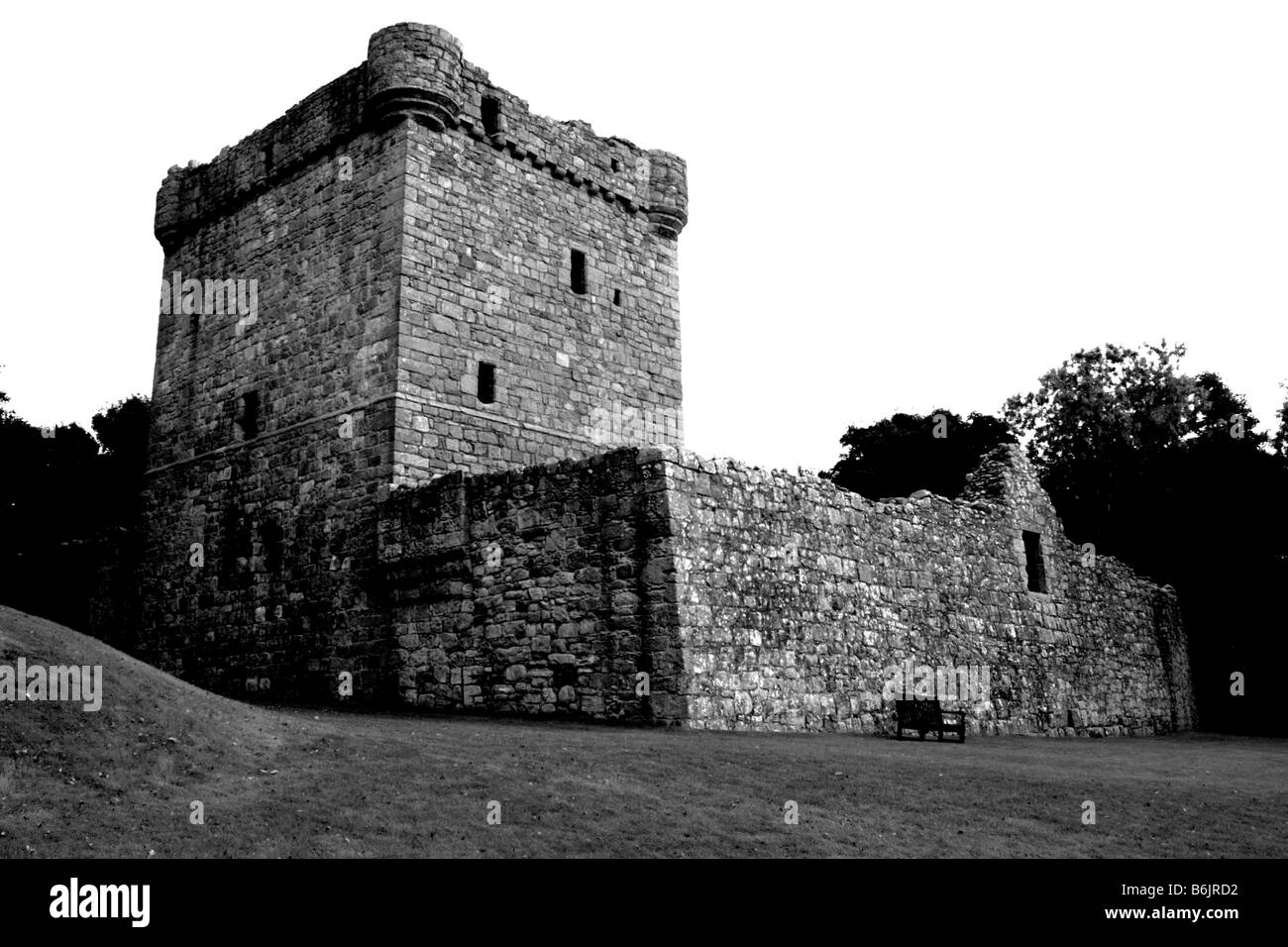 Loch leven castle scotland hi-res stock photography and images - Alamy