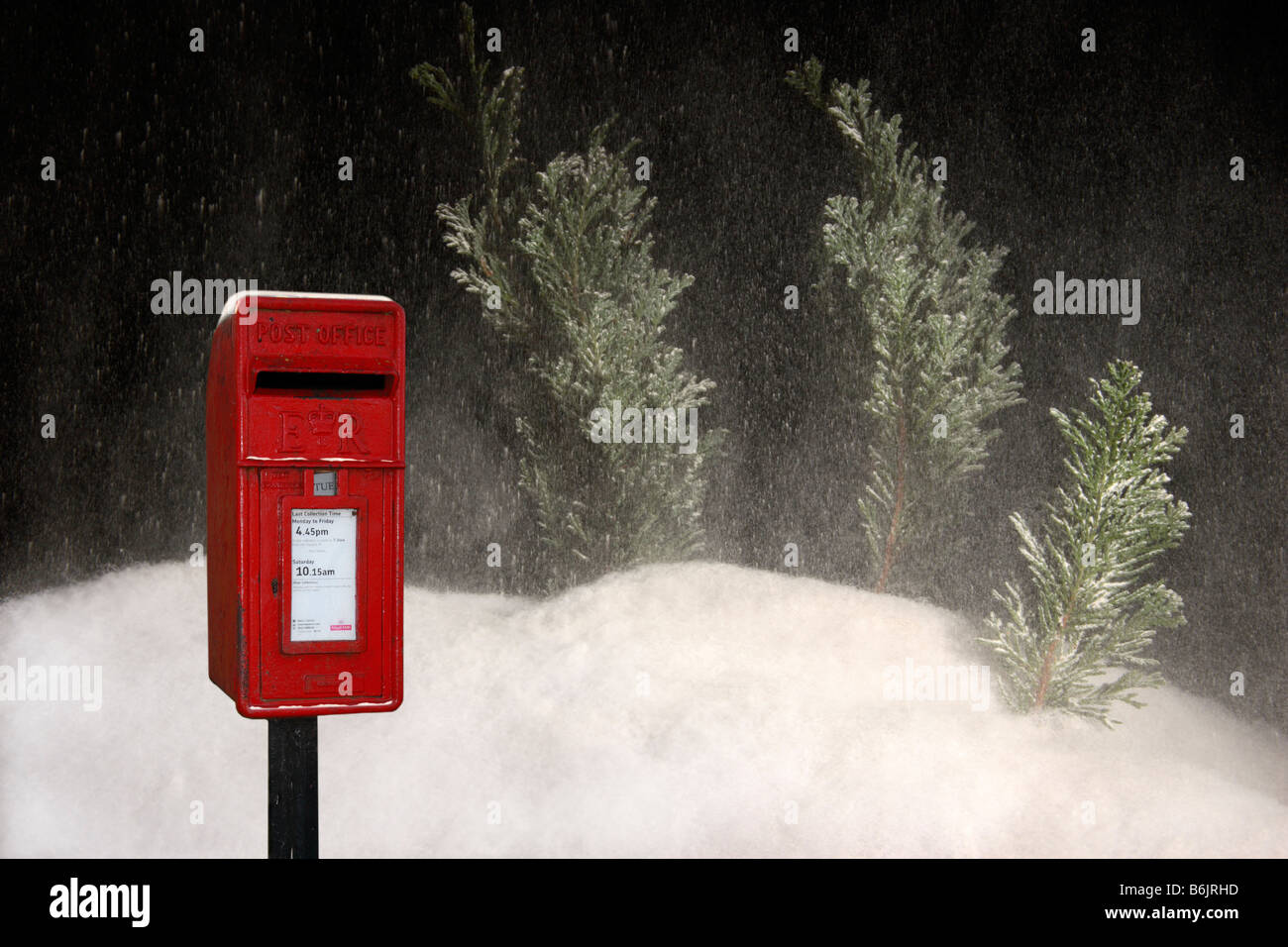 British Postbox Stock Photos & British Postbox Stock Images - Alamy