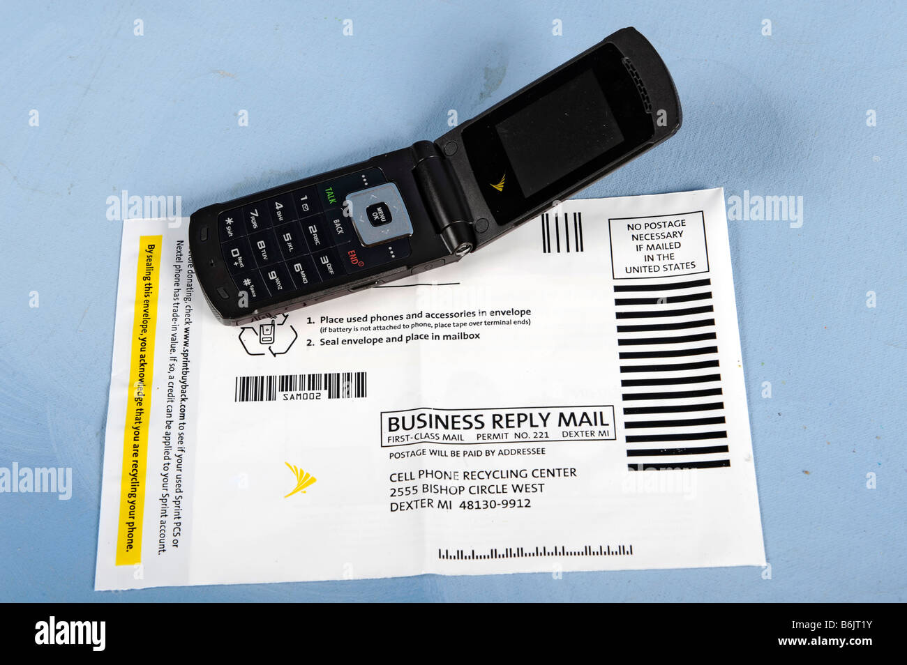 Recycle cell cellular telephone by mail to recycling center for parts ...