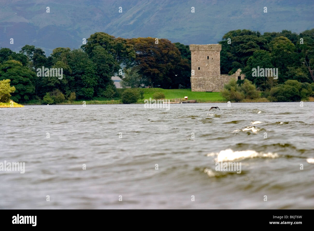 Loch leven castle scotland hi-res stock photography and images - Alamy