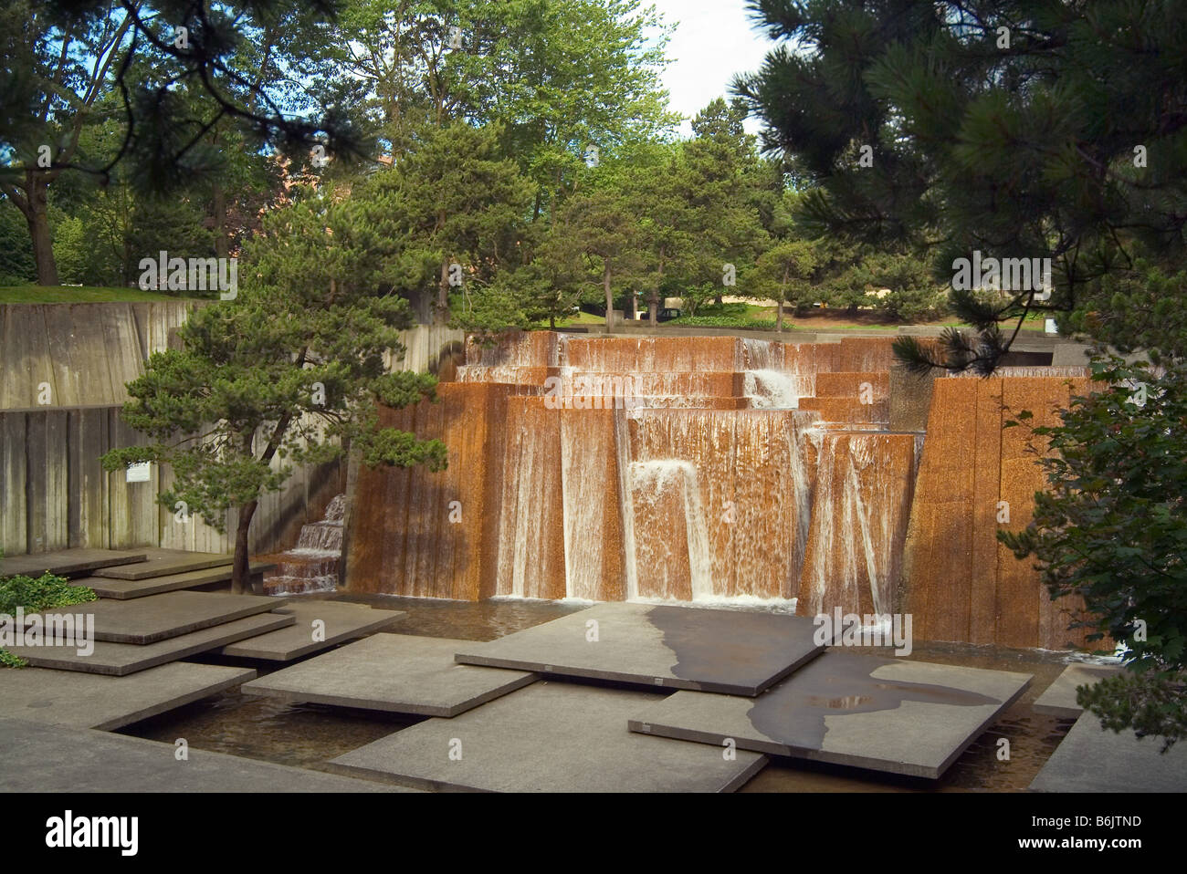 Usa oregon portland water cascades hi-res stock photography and images ...