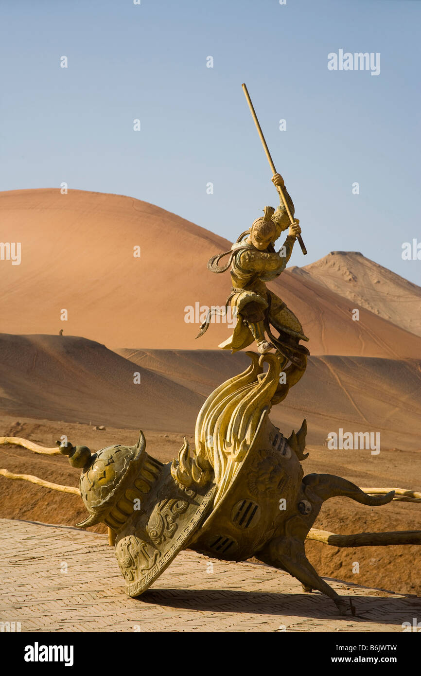 Sun wukong statue hi-res stock photography and images - Alamy