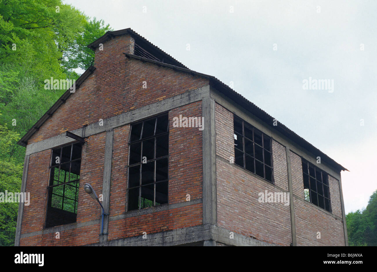 Old industrial building Stock Photo - Alamy