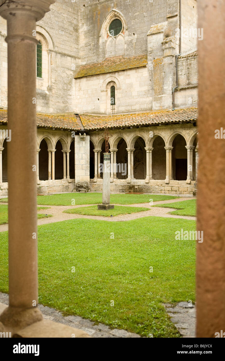 French arch hi-res stock photography and images - Alamy