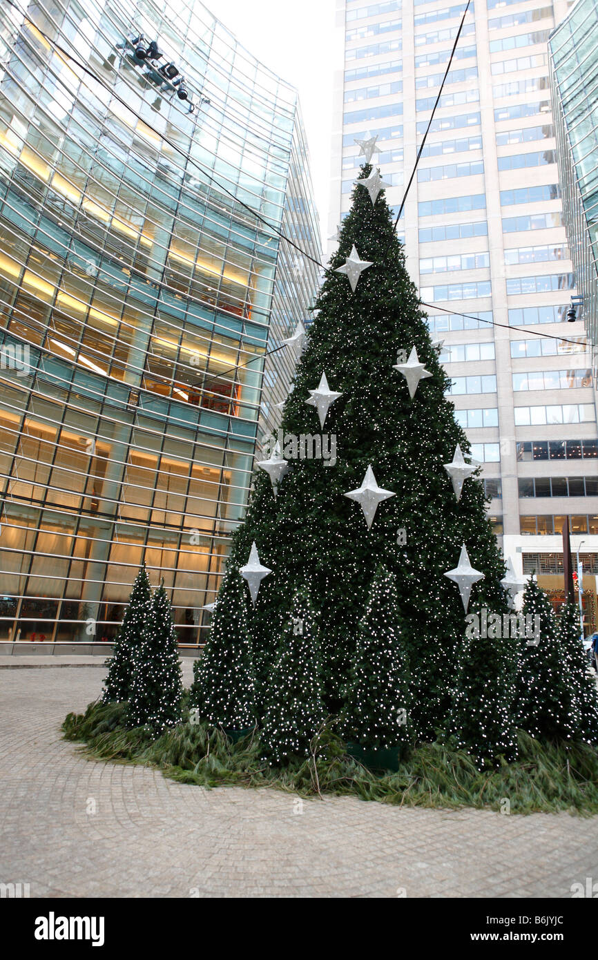 Bloomberg headquarter High Resolution Stock Photography and Images - Alamy