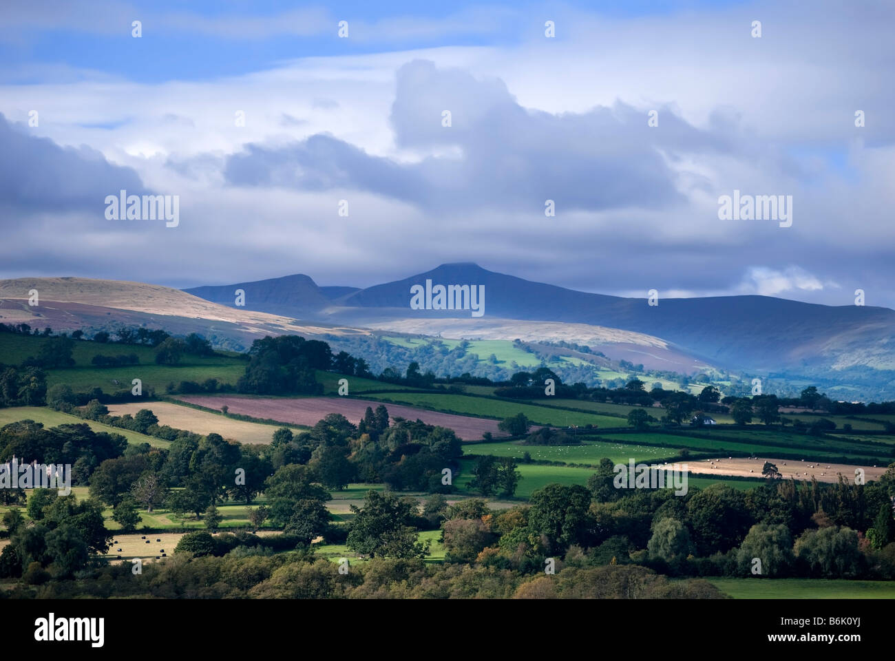 brecon beacons national park landscape powys wales Stock Photo - Alamy