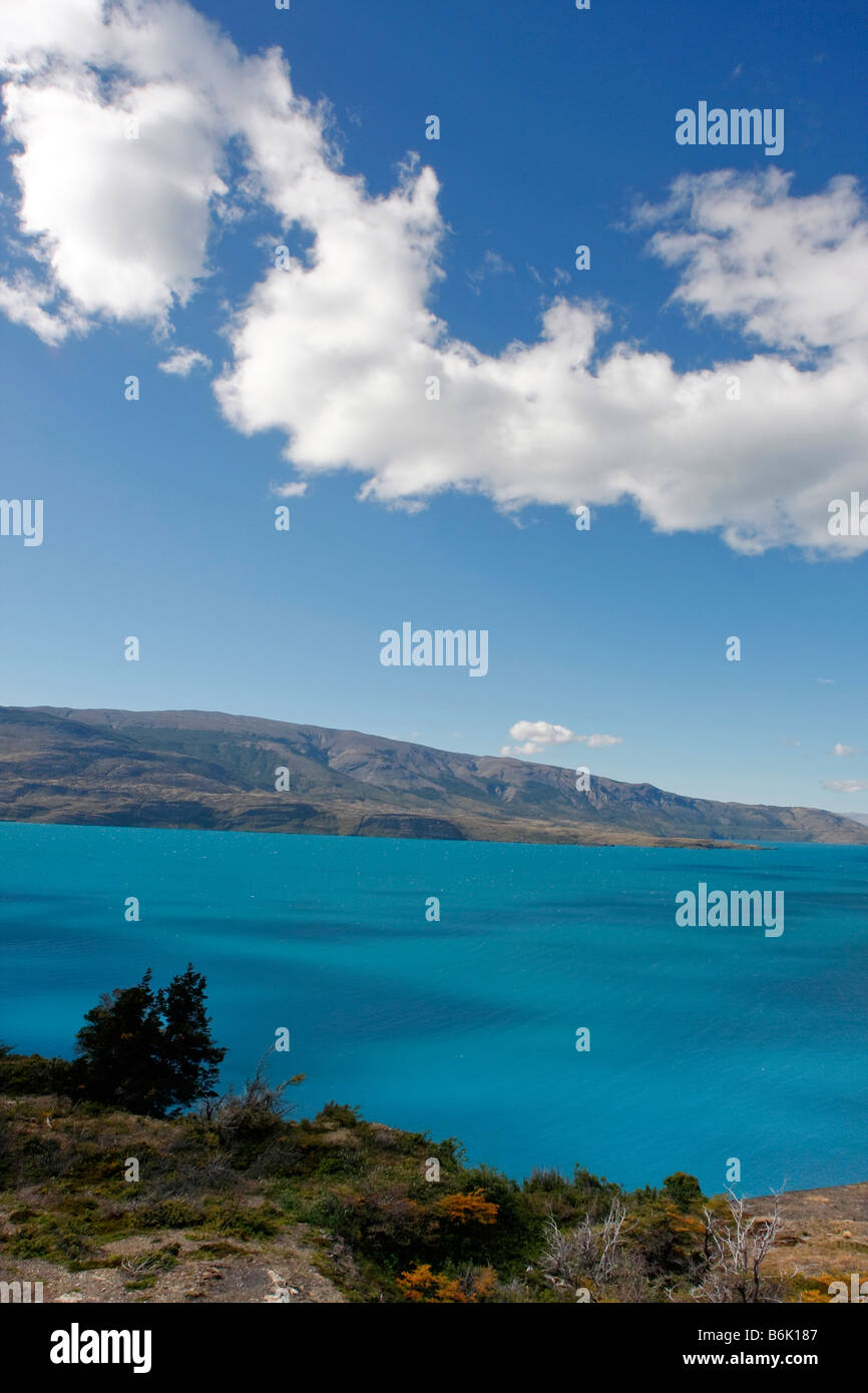 Lago del toro hi-res stock photography and images - Alamy