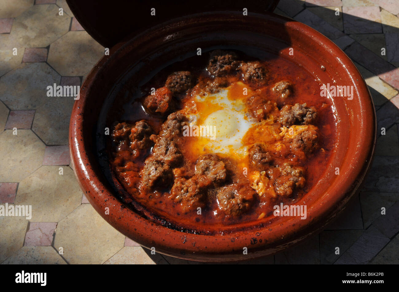 Traditional lamb tagine hi-res stock photography and images - Alamy