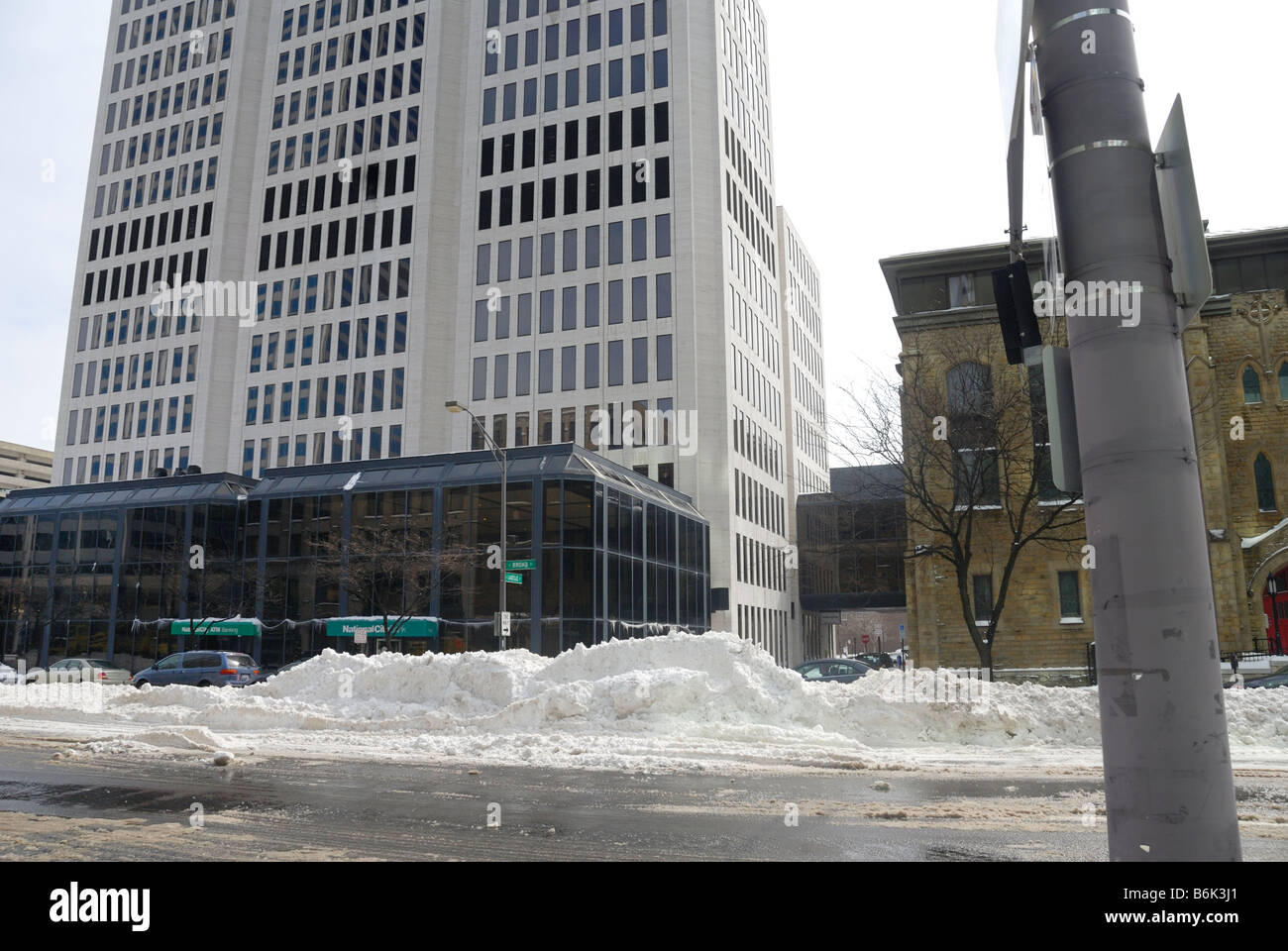 Winter snow storm in downtown Columbus Ohio February 2008 Stock Photo ...