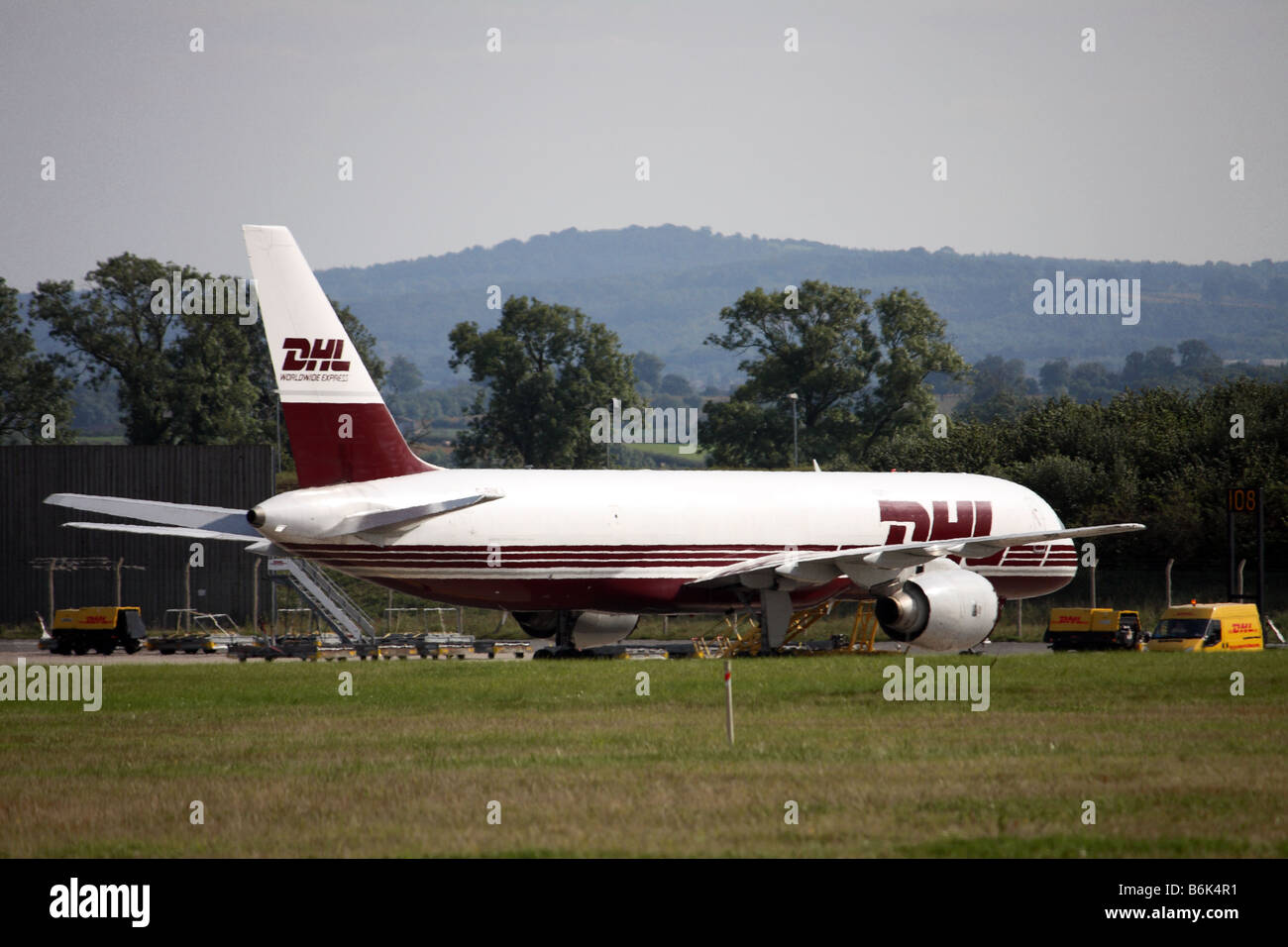 Dhl east midlands airport hi-res stock photography and images - Alamy