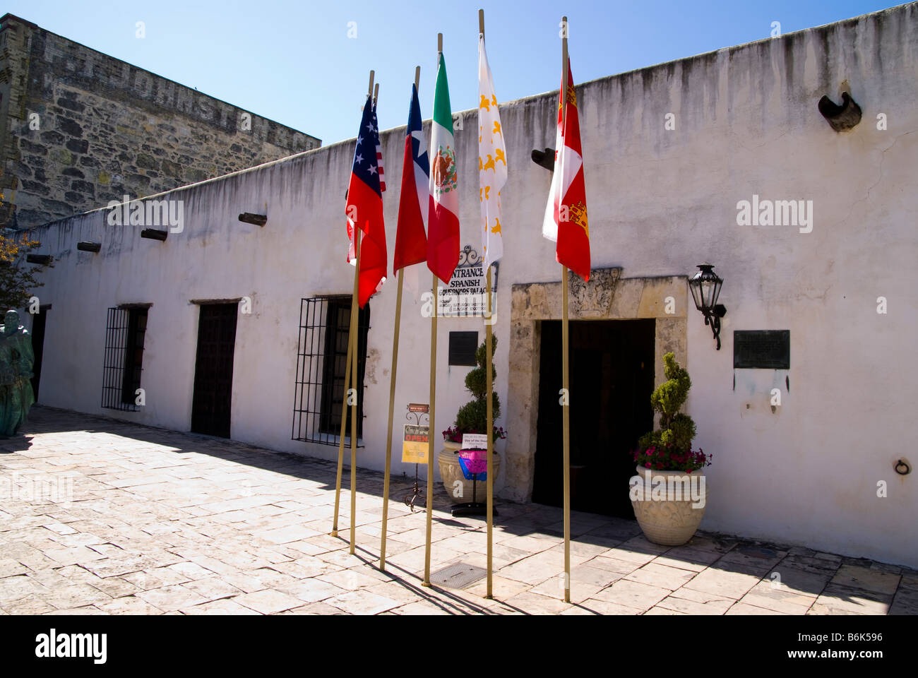 Spanish governor's palace san antonio hi-res stock photography and ...