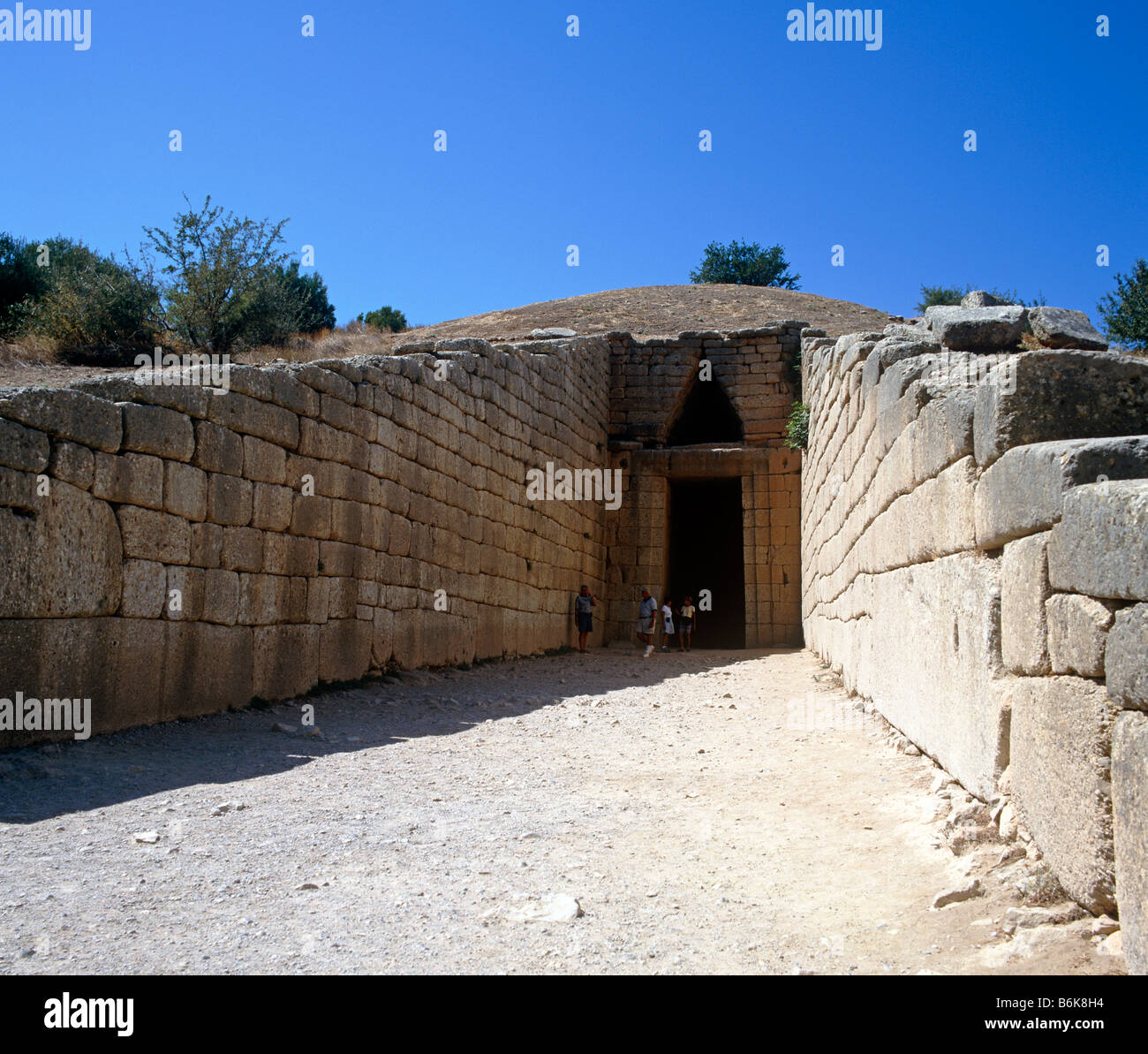The Main Burial Chamber Mycenae Greek Mainland Greece Hellas Stock ...