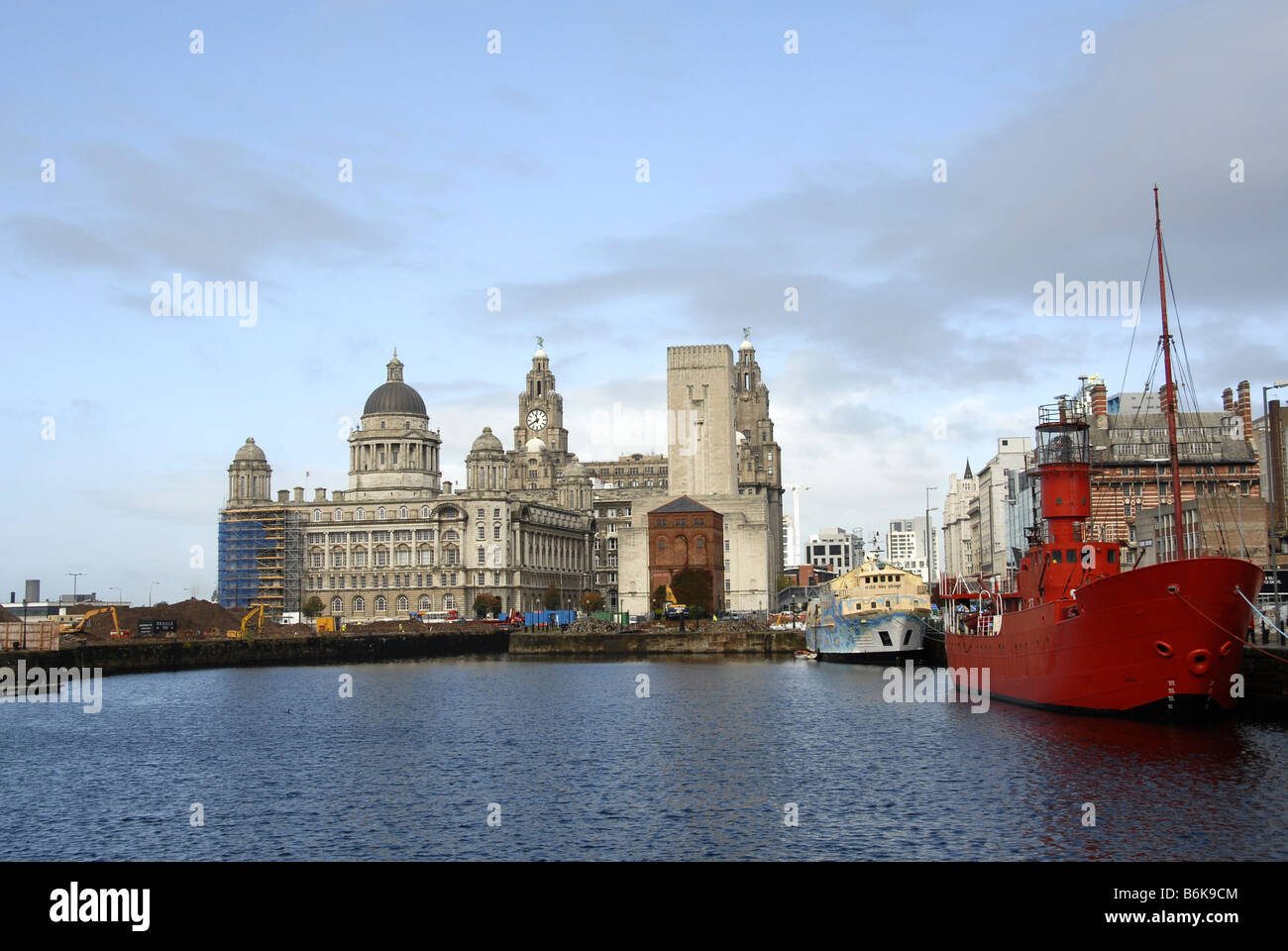 Port of Liverpool and Port of Liverpool Building, Liverpool, England ...