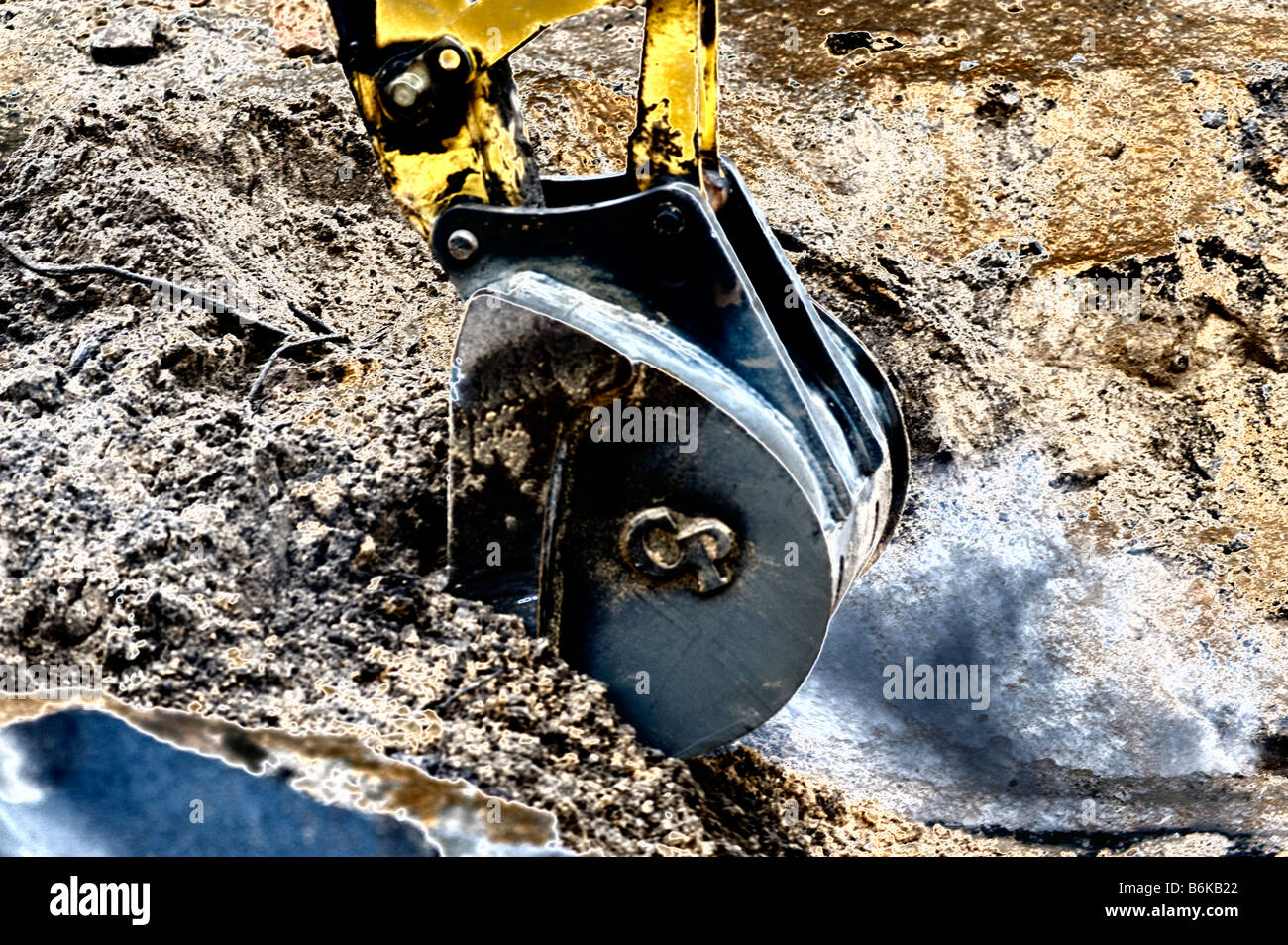Backhoe shovel hi-res stock photography and images - Alamy