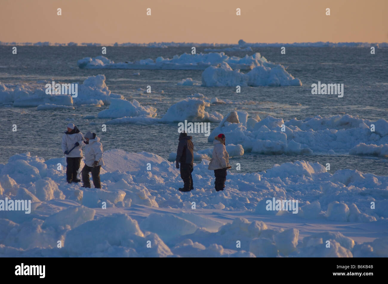 Native alaska tool hi-res stock photography and images - Alamy