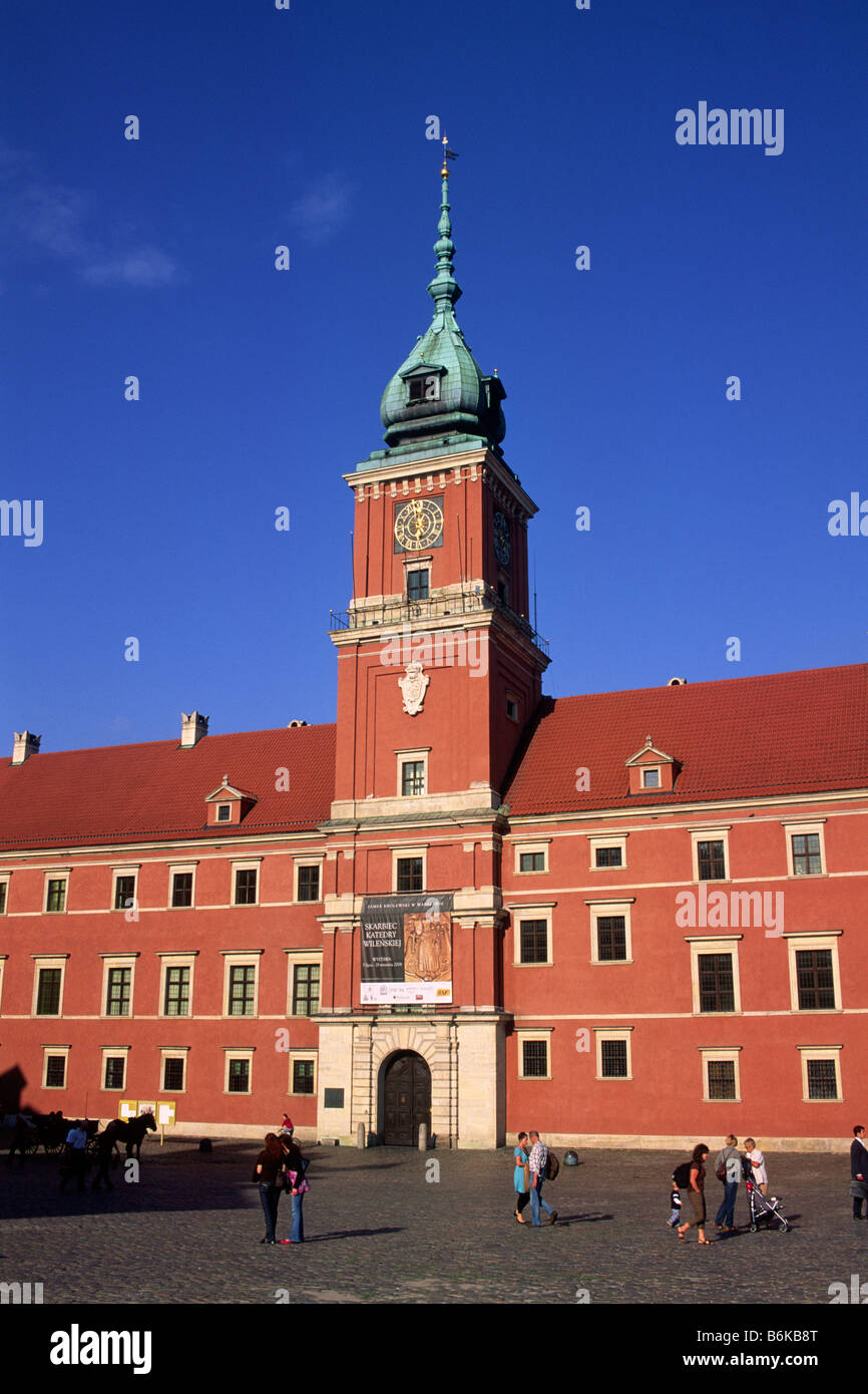 Royal castle tower hi-res stock photography and images - Alamy