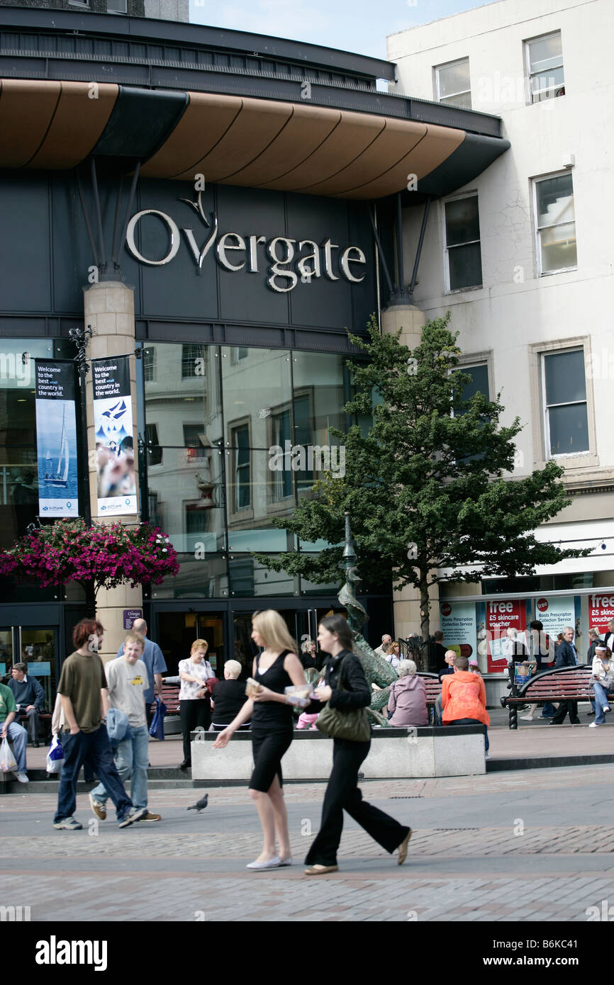 Shoppers shopping at overgate shopping centre hi-res stock photography ...