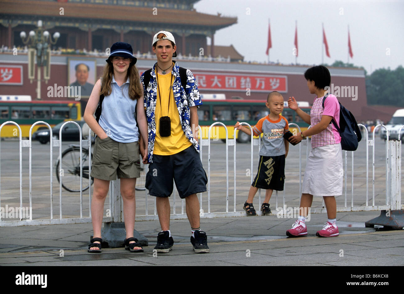 Foreign exchange students china hi-res stock photography and images - Alamy