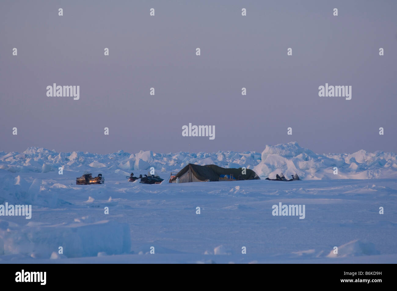 Snowmachines hi-res stock photography and images - Alamy
