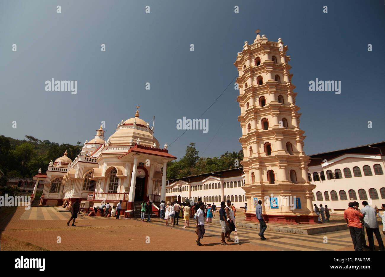 India goa shri mangeshi temple hi-res stock photography and images - Alamy