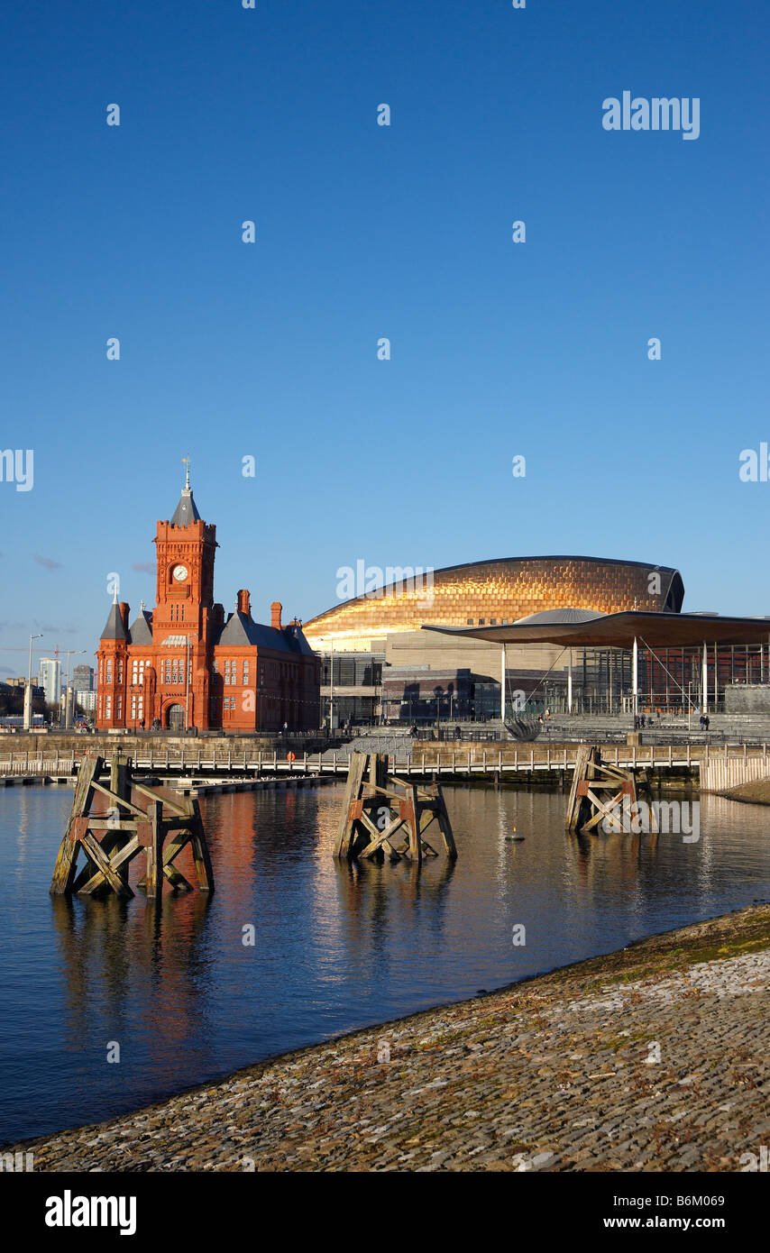 Cardiff bay pierhead building national hi-res stock photography and ...