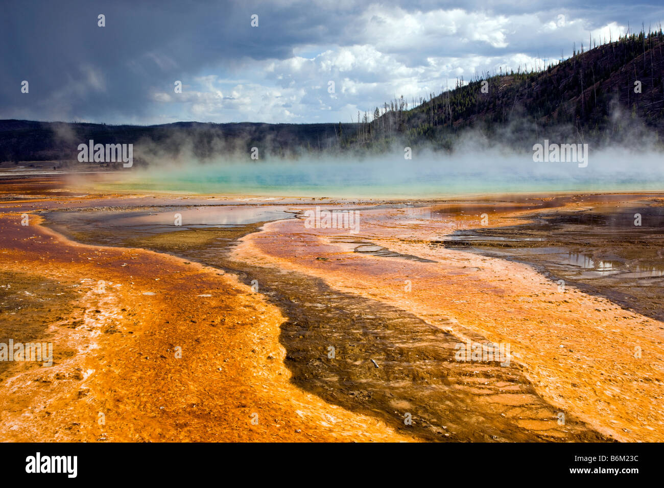 Horizontal geyser basin hi-res stock photography and images - Alamy