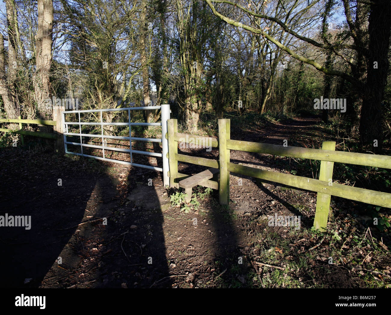metal gate entrance to field Stock Photo - Alamy