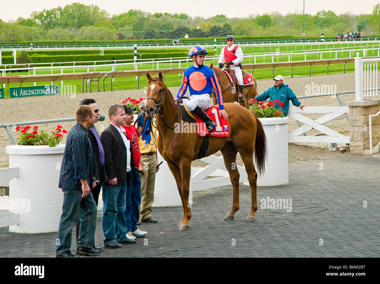 Winning a race hi-res stock photography and images - Alamy
