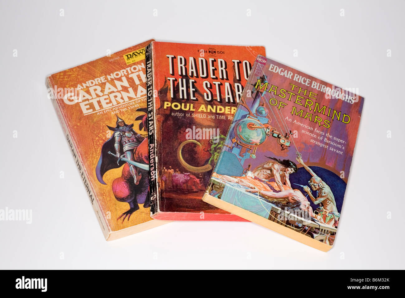 Science fiction books hi-res stock photography and images - Alamy