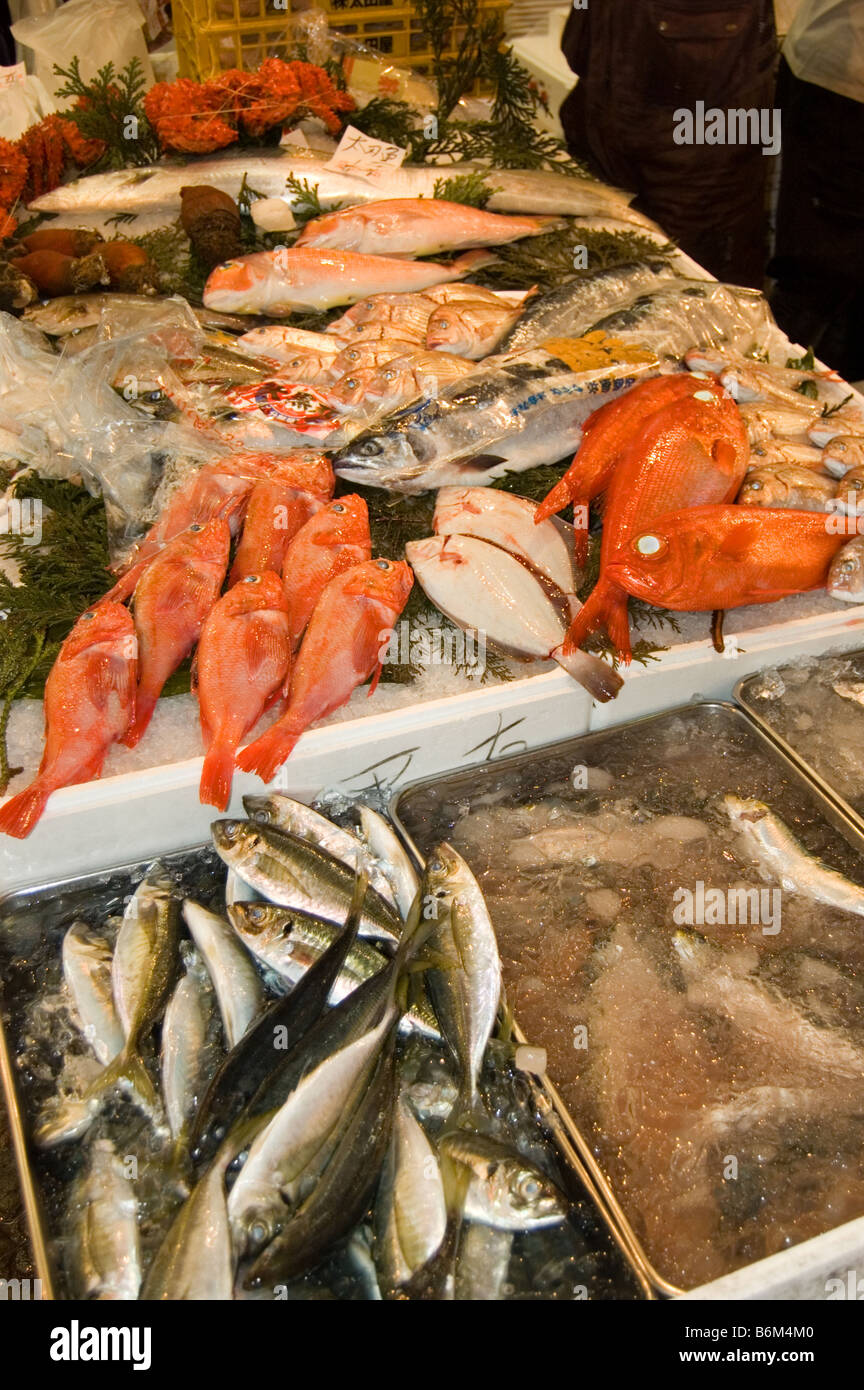 Red Snapper Tsukiji shijo fish market Tokyo Japan seafood Stock Photo ...