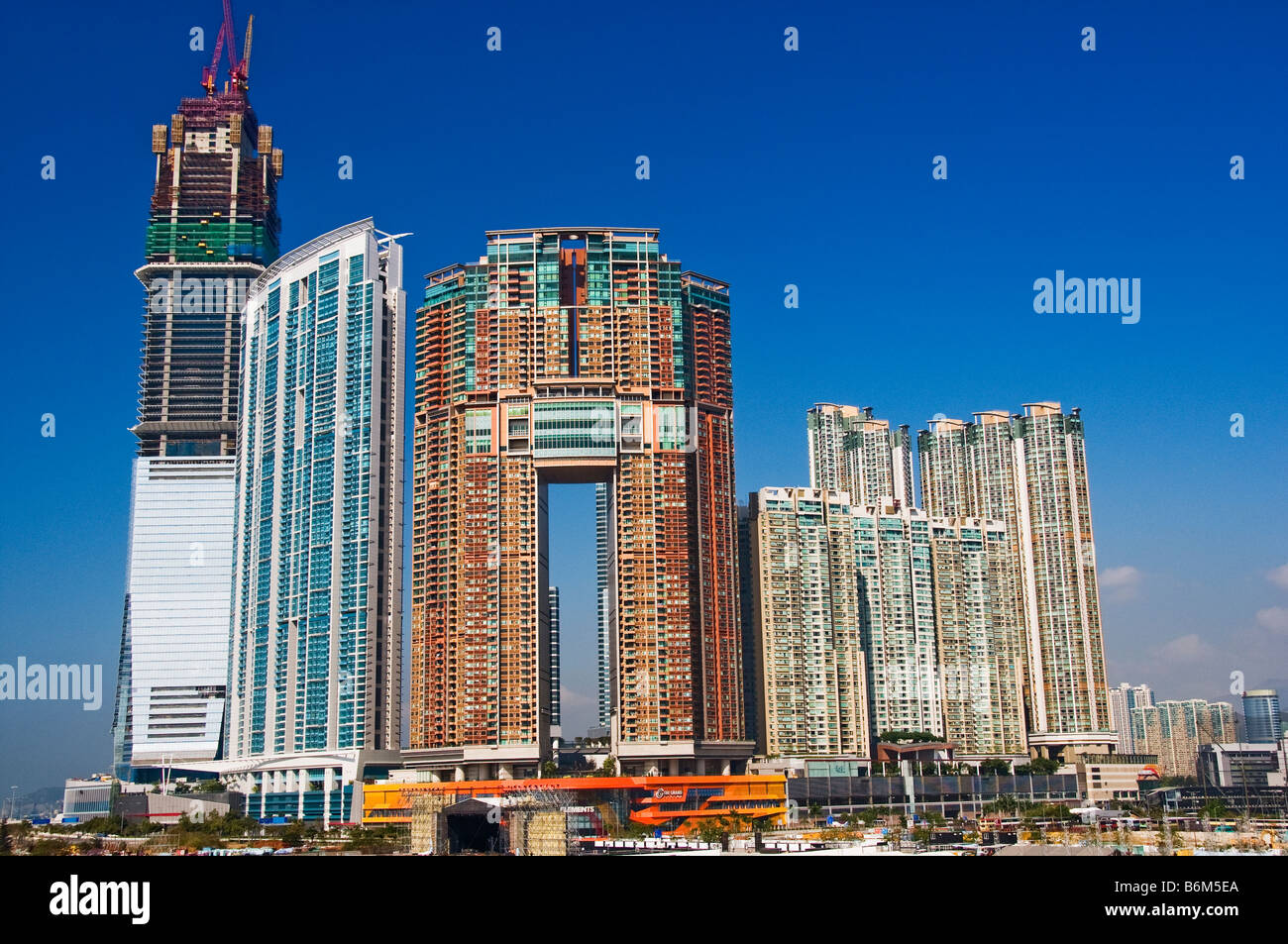 Booming construction of high rise buildings in Hong Kong China Stock ...