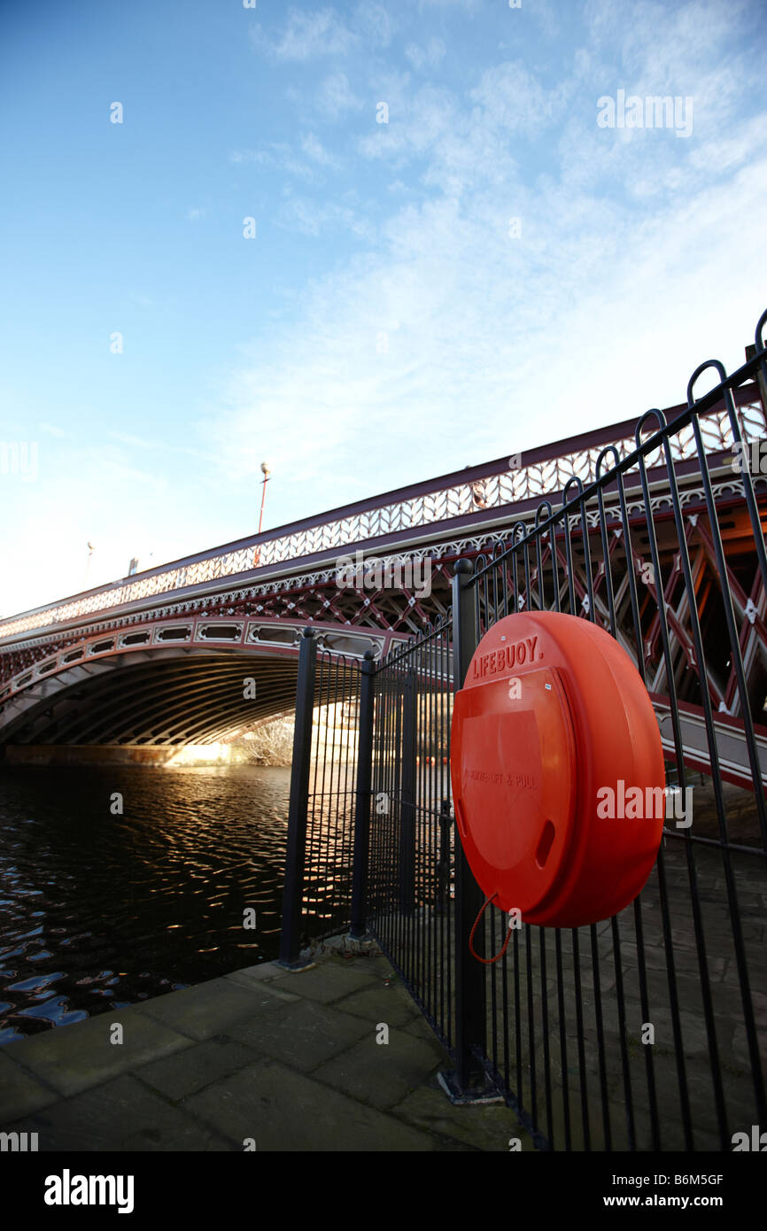 Bridges in leeds hi-res stock photography and images - Alamy