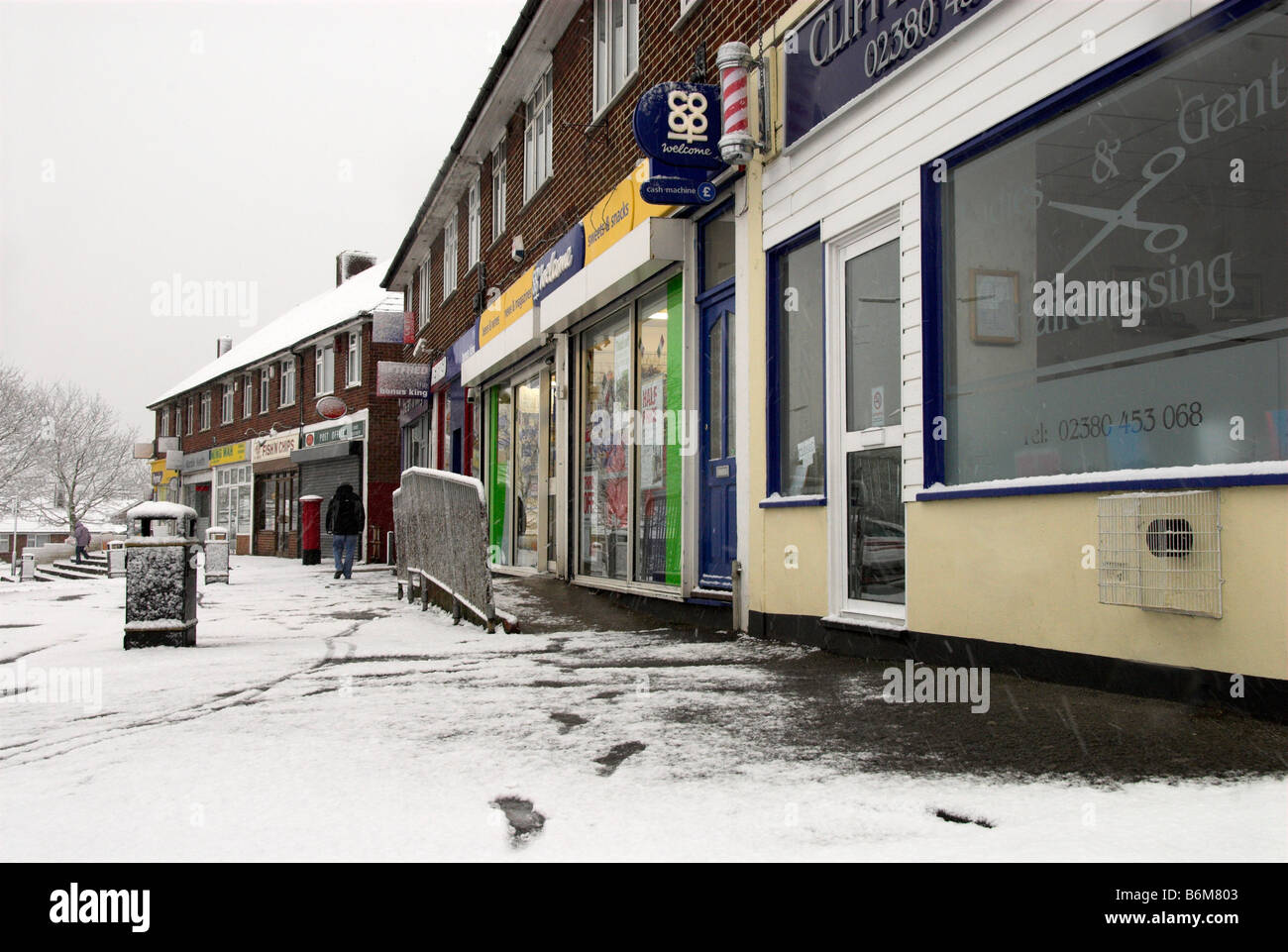 Snow Outside a Parade of Local Shops in A Hampshire Village Stock Photo ...