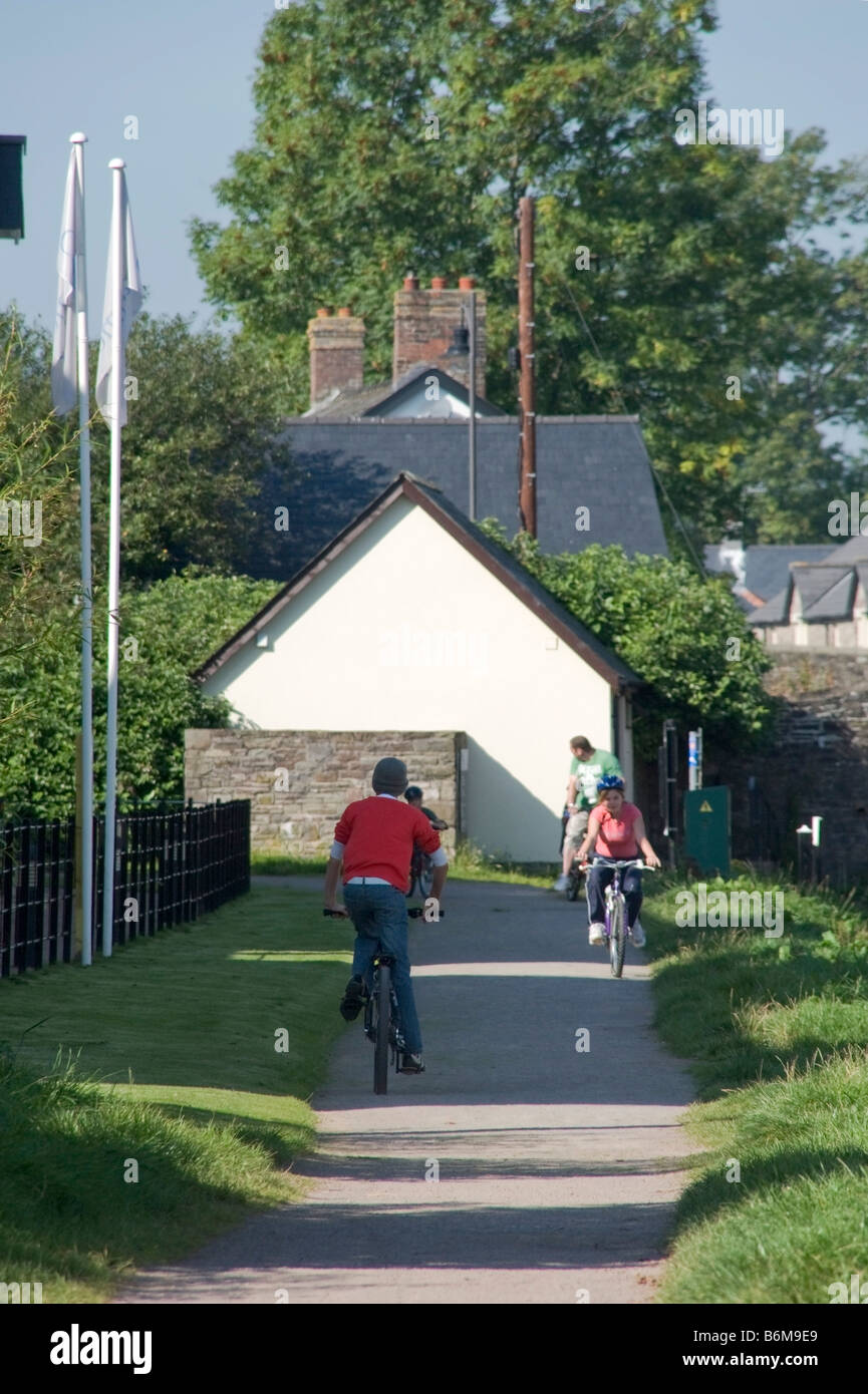 Taff trail bike hi-res stock photography and images - Alamy