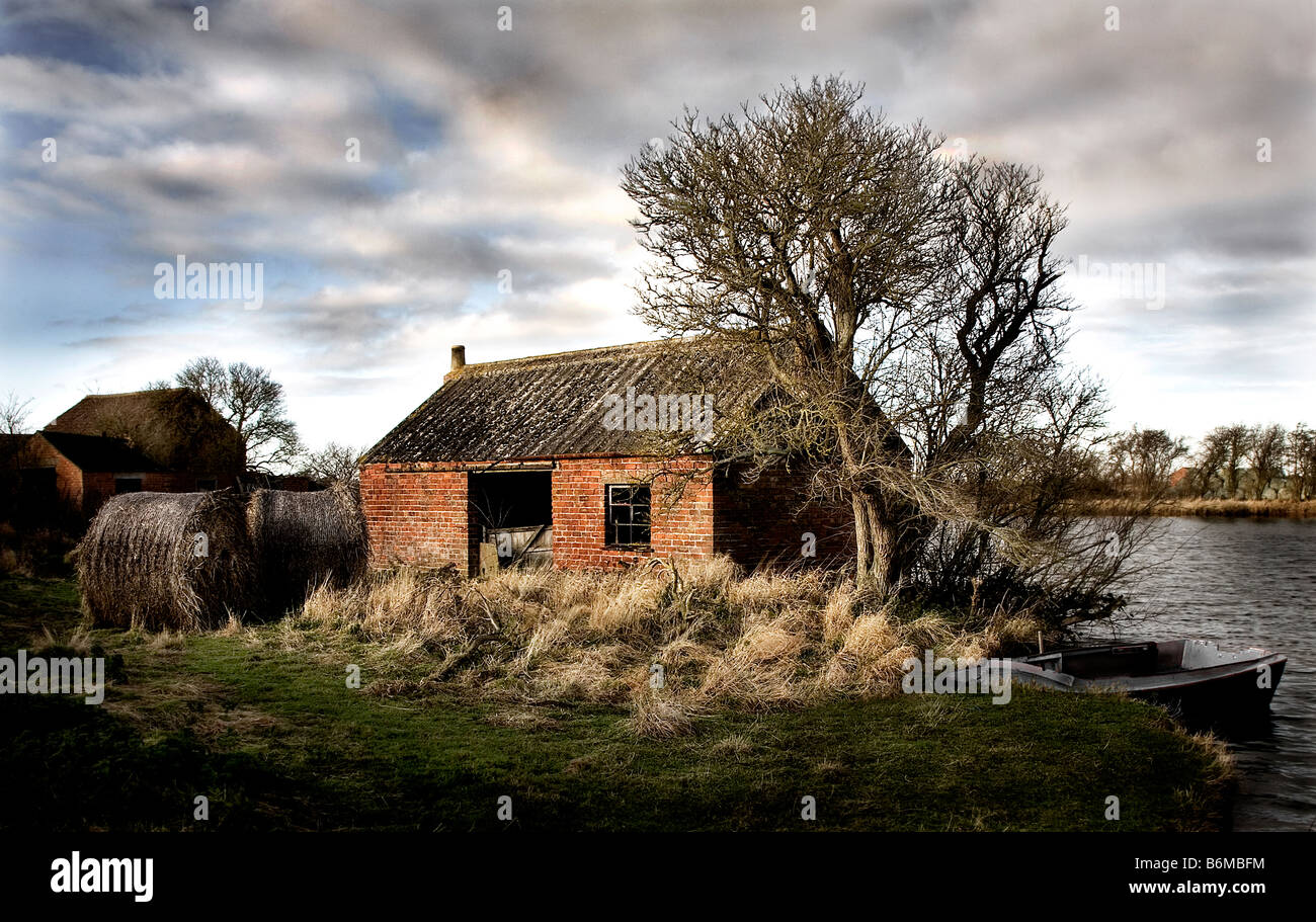 Derelict farm buildings Stock Photo - Alamy