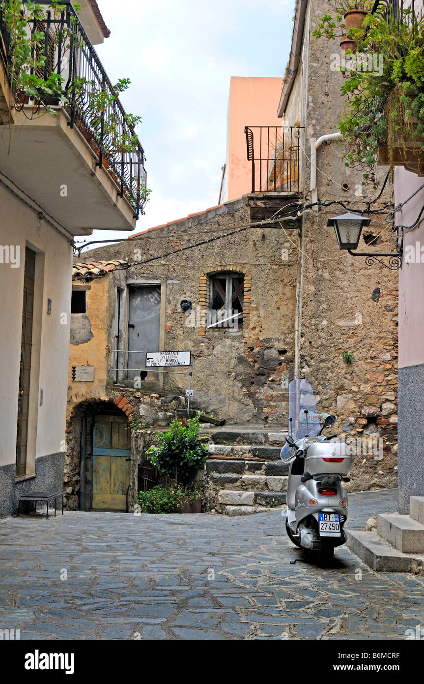 Castelmolo hi-res stock photography and images - Alamy