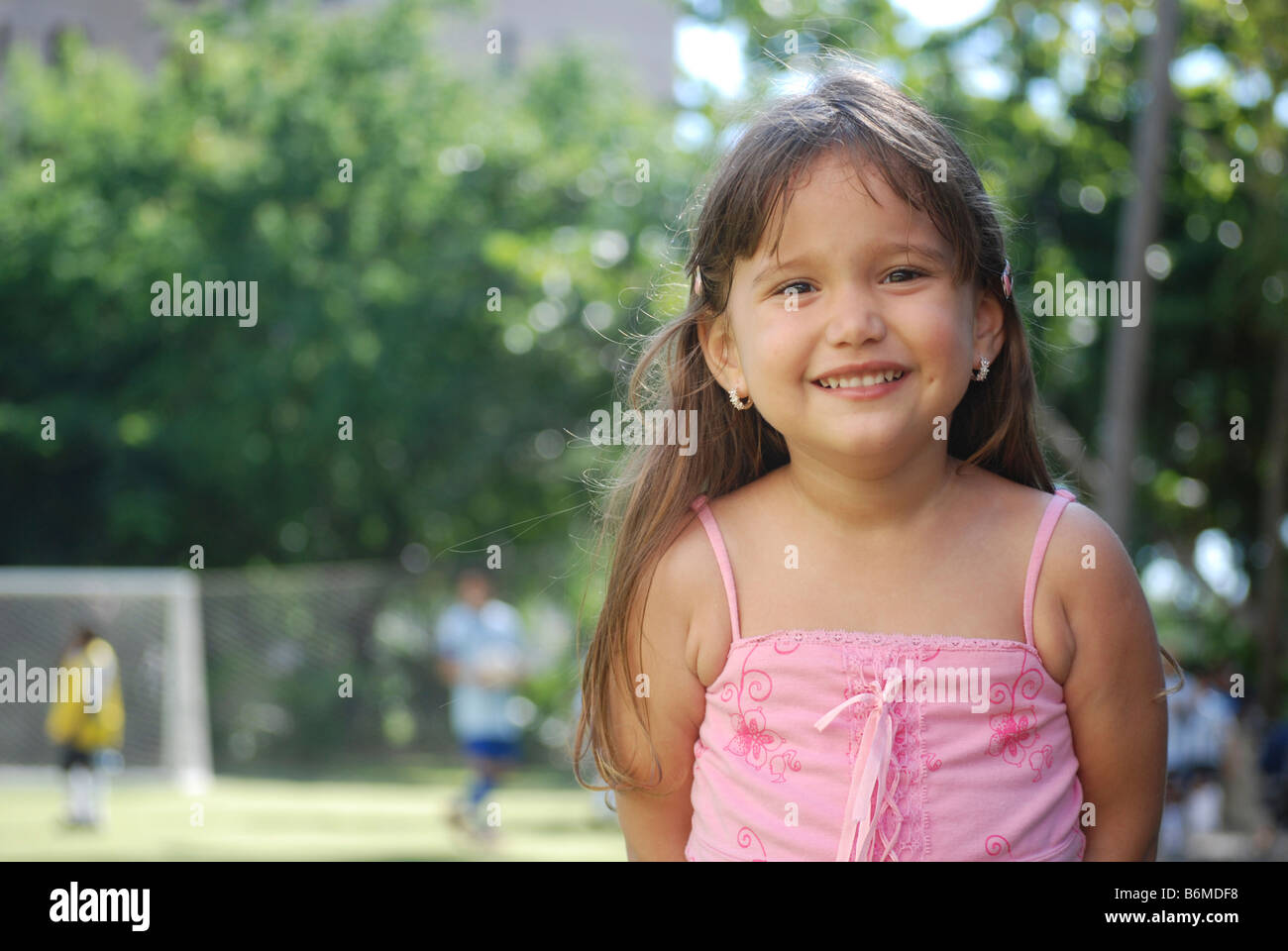 Girl schoolgirl latina hi-res stock photography and images - Alamy