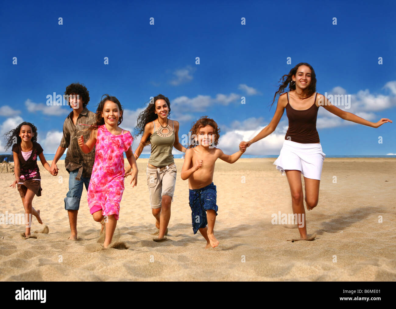Young israeli friends hi-res stock photography and images - Alamy
