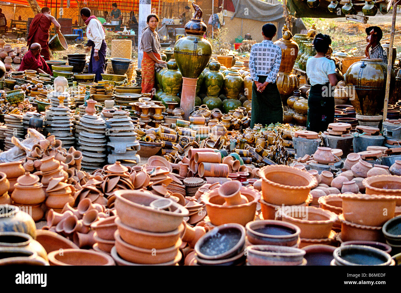 Clay pots at market Bagan Burma Myanmar Stock Photo - Alamy