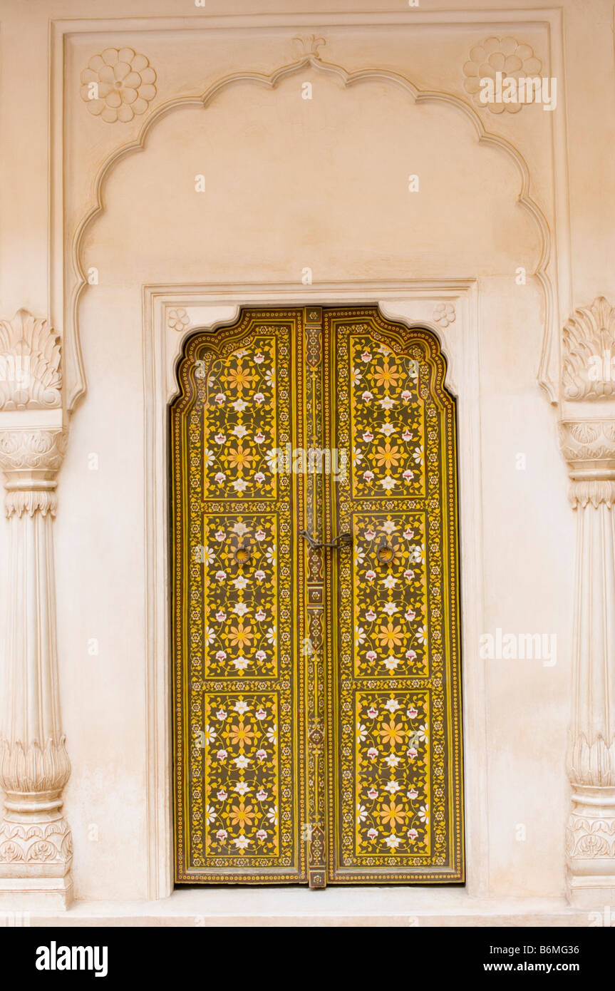 Entrance fort junagarh fort bikaner hi-res stock photography and images ...